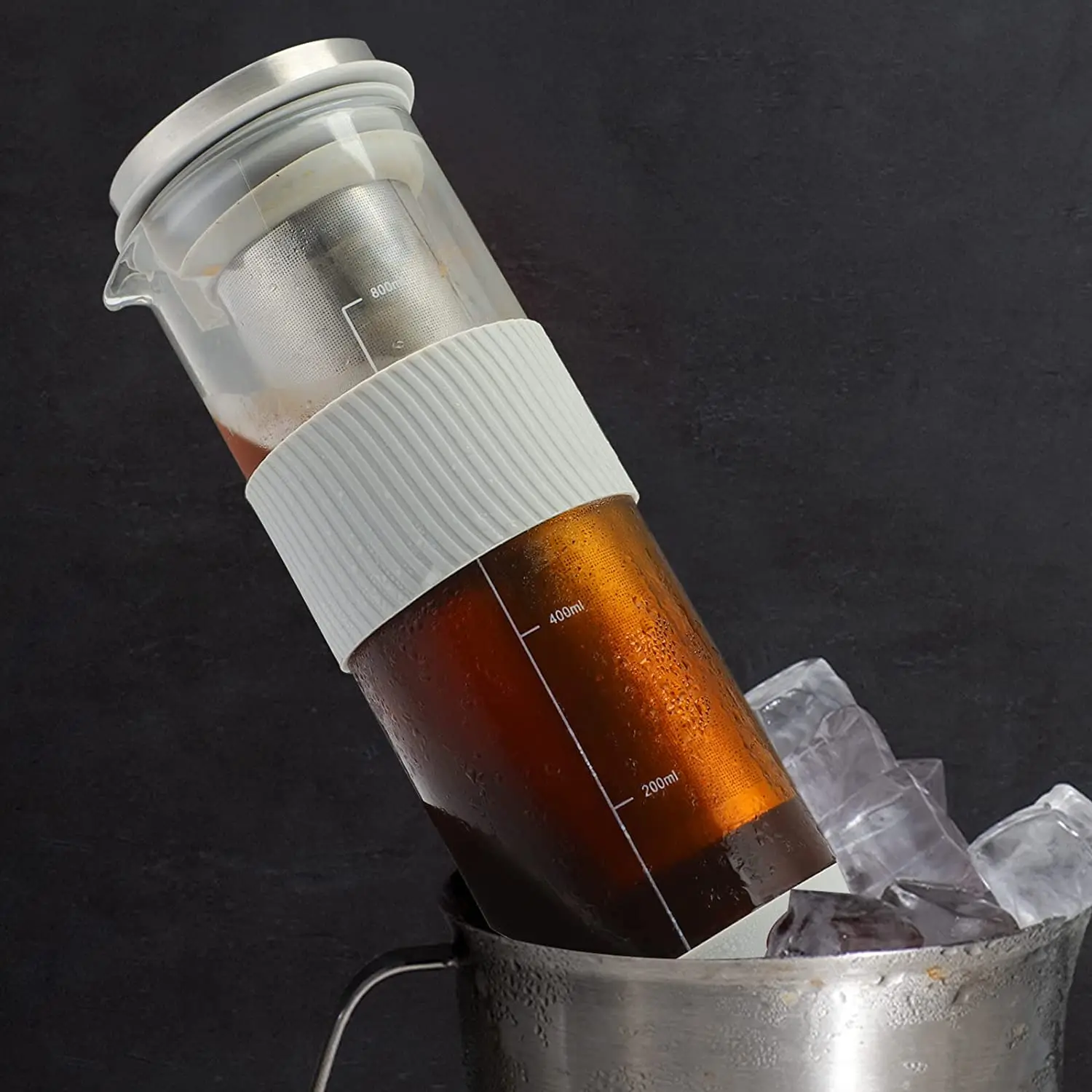 Airtight Cold Brew Iced Coffee Maker and Tea Infuser with Spout and ...