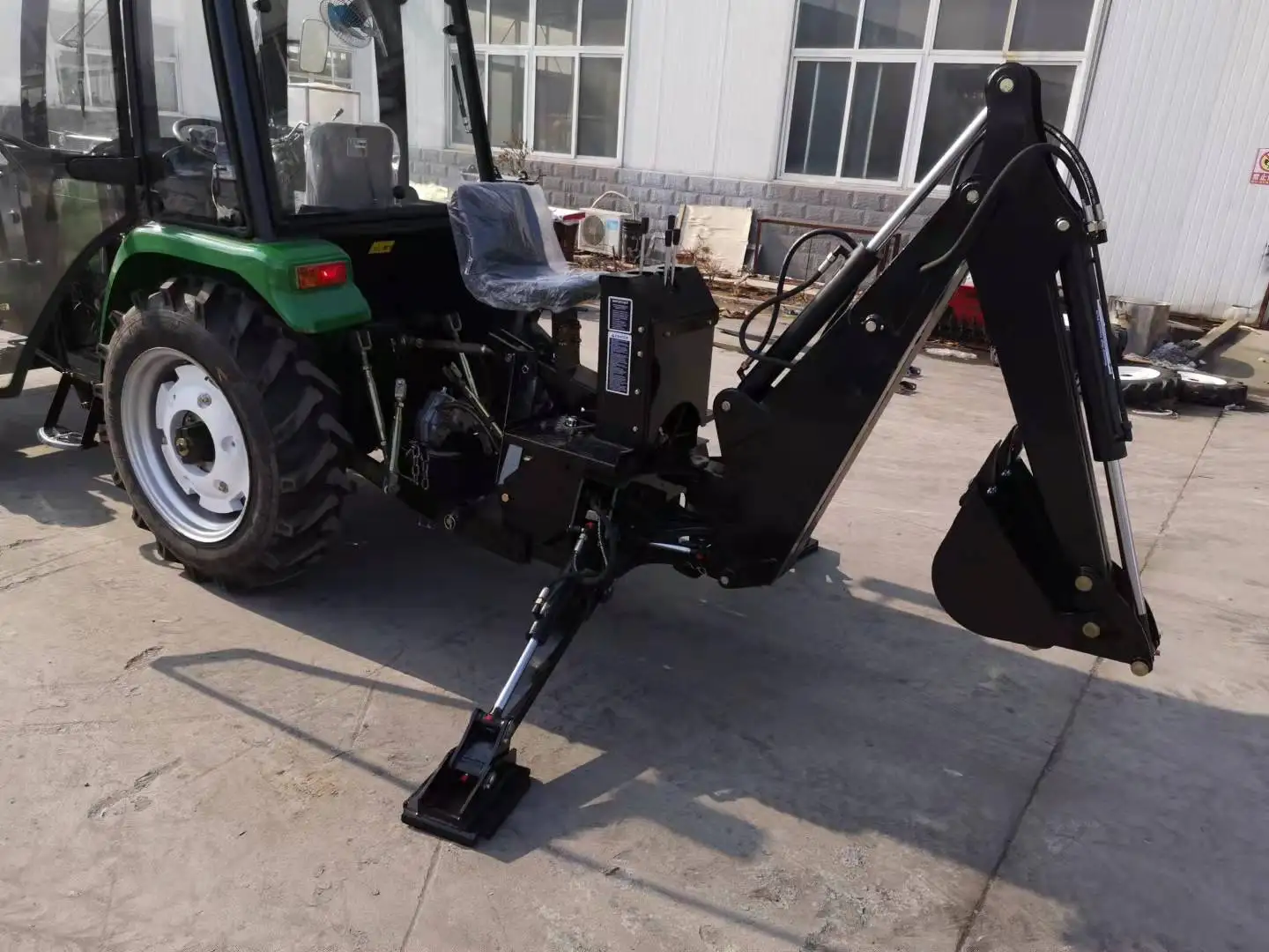 CE Mini Tractor Backhoe - Efficient Digging Solutions
