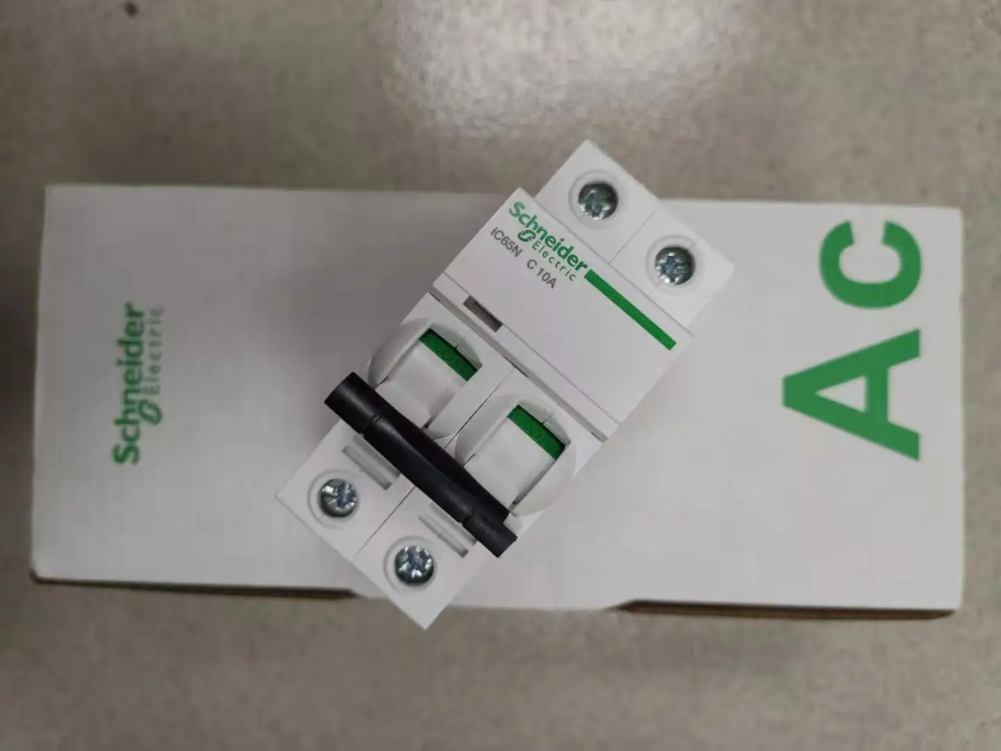 1 Pole Mcb over Voltage Protection - Schnei Der MCB