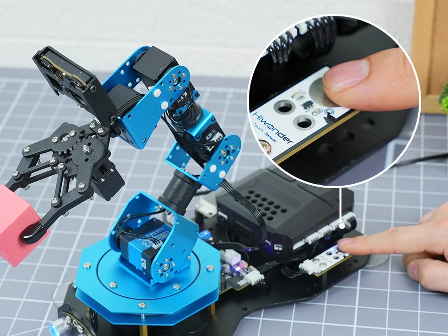 Hiwonder Xarm AI - Programmable Robot Arm for Education
