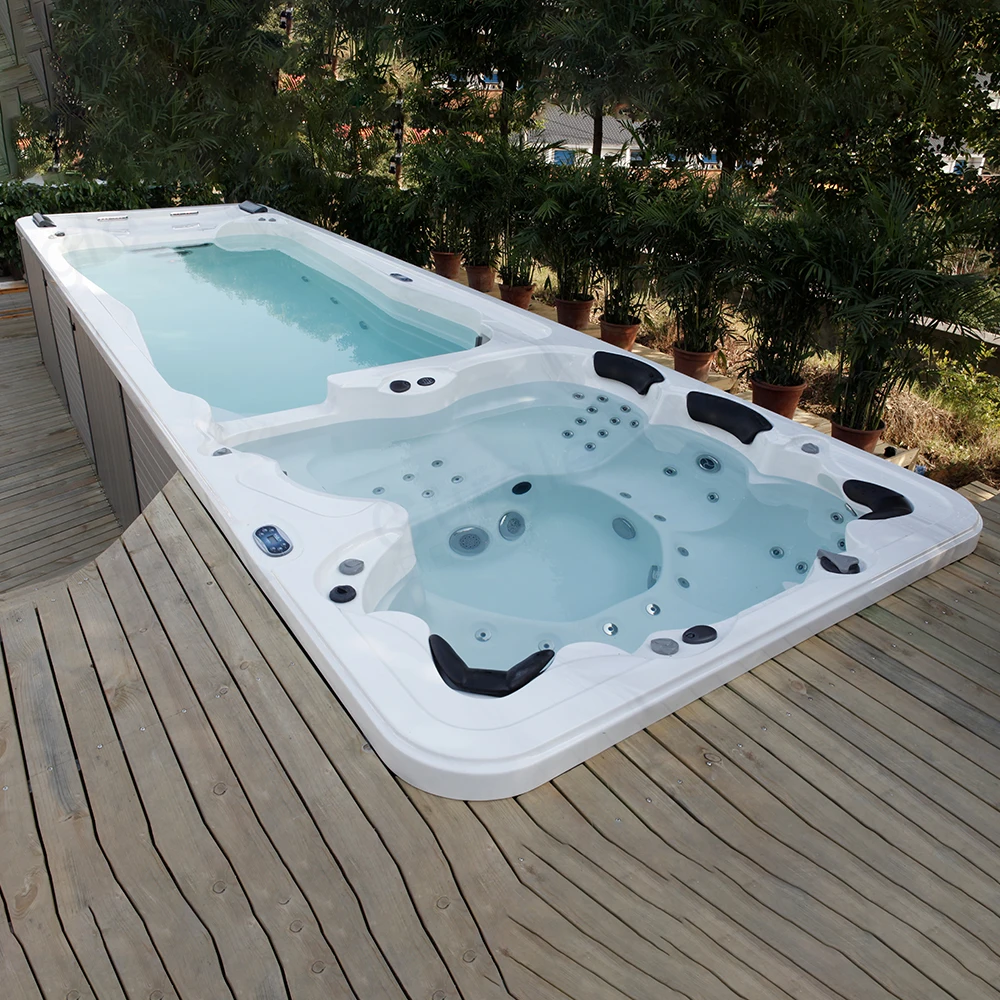 Giant Outdoor Bathtub