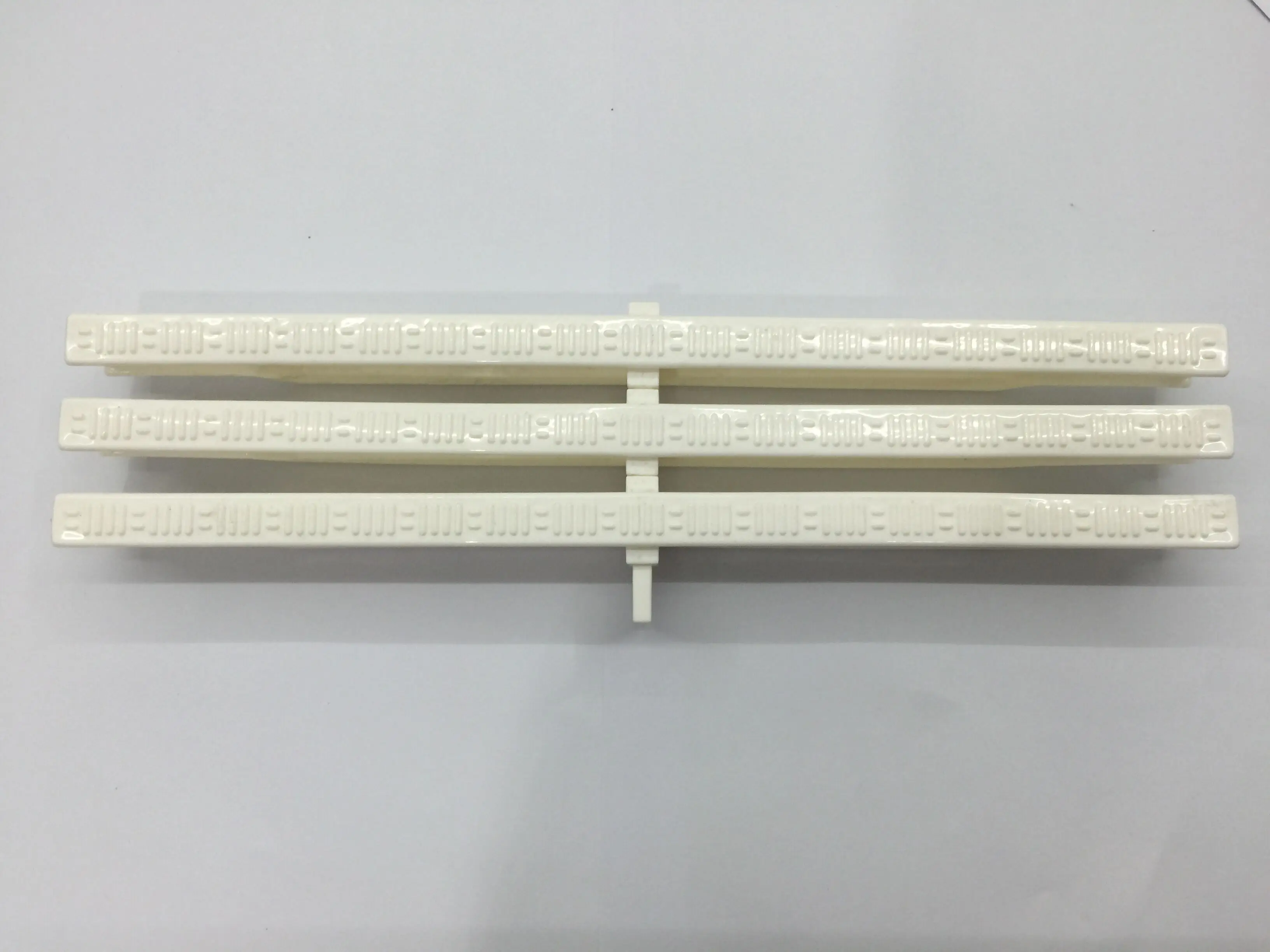 Swimming Pool Plastic Pool Grating - Durable & Efficient