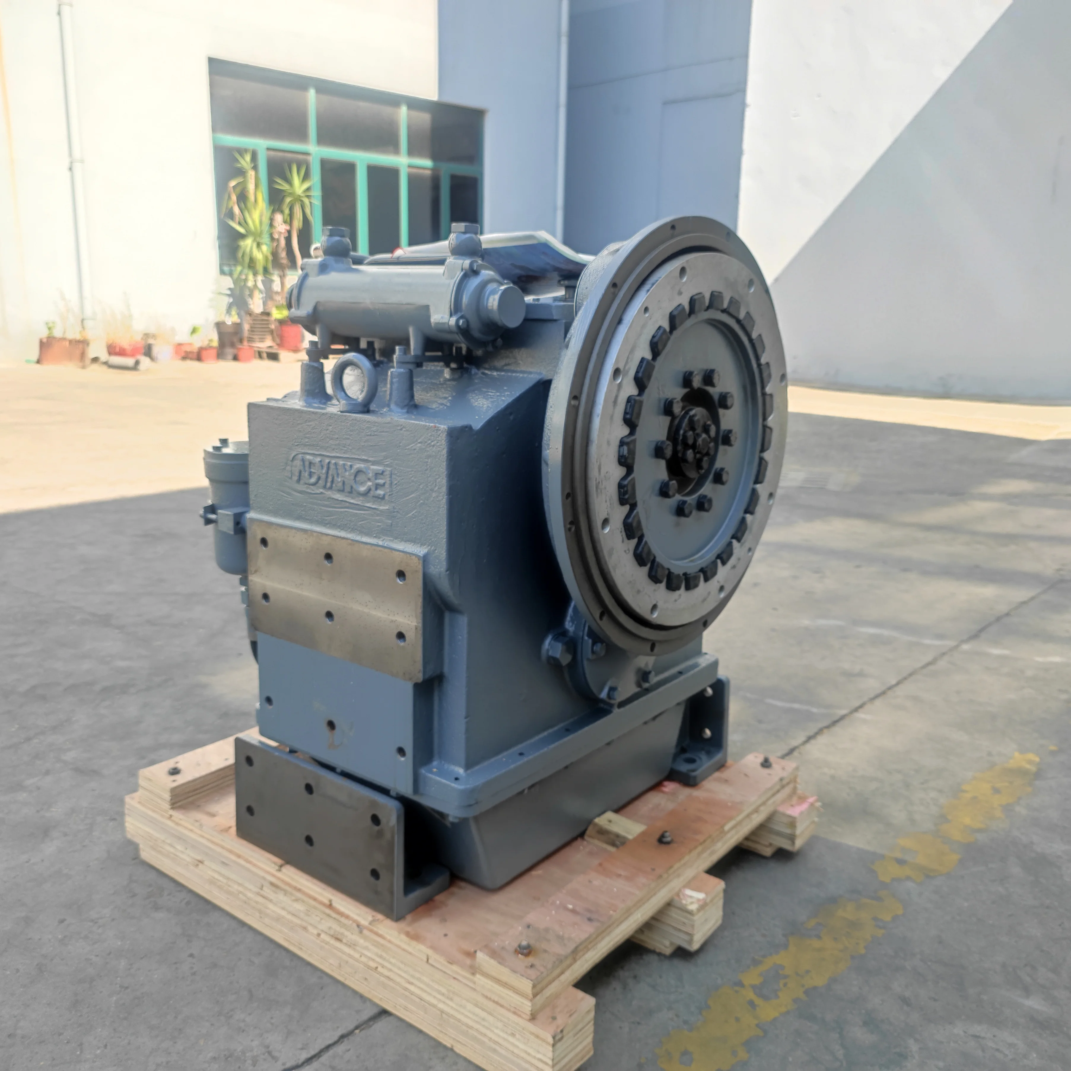 Advance Marine Gearboxes Hydraulic Boat Gearbox Transmission Gearbox ...