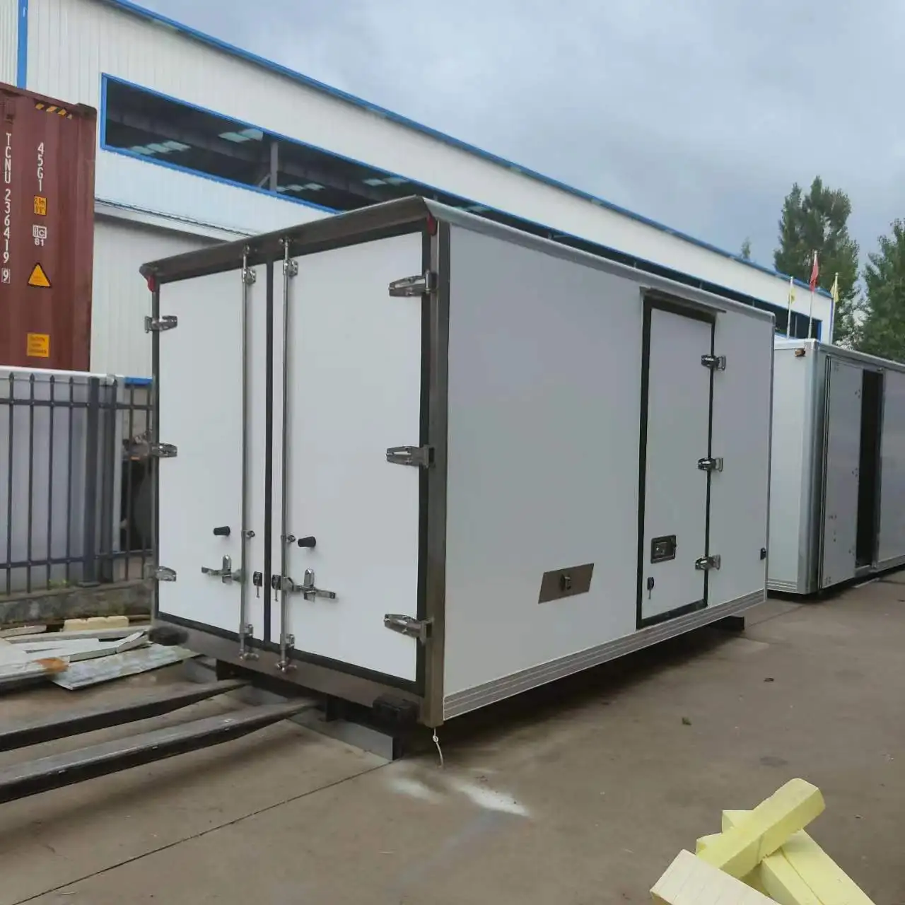 Commercial Cooling Van Room Chiller Refrigerator Truck Bodies Box With ...