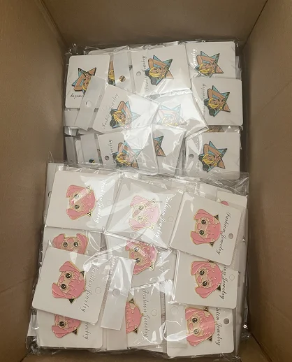 7 Designs Popular Anime Accessories Akatsuki Konoha Shuriken Brooch ...