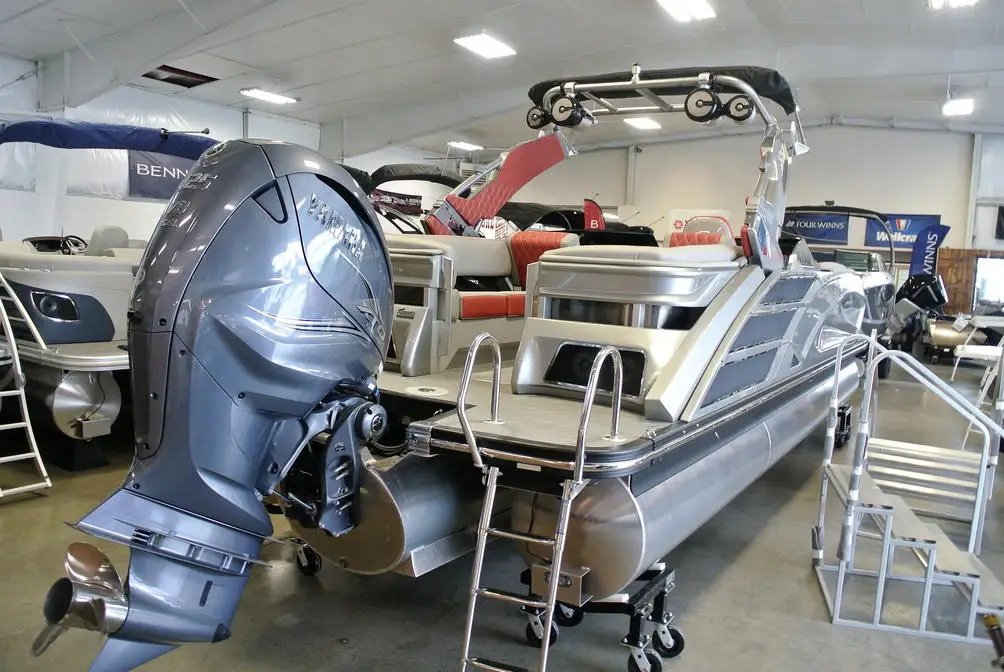 Top-performance 25 Ft Fiberglass Sport Pontoon for Fishing