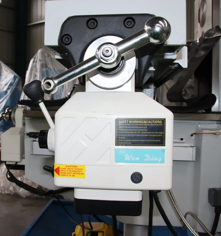 Universal Metal Milling Vertical And Horizontal Taiwan Turret Milling ...