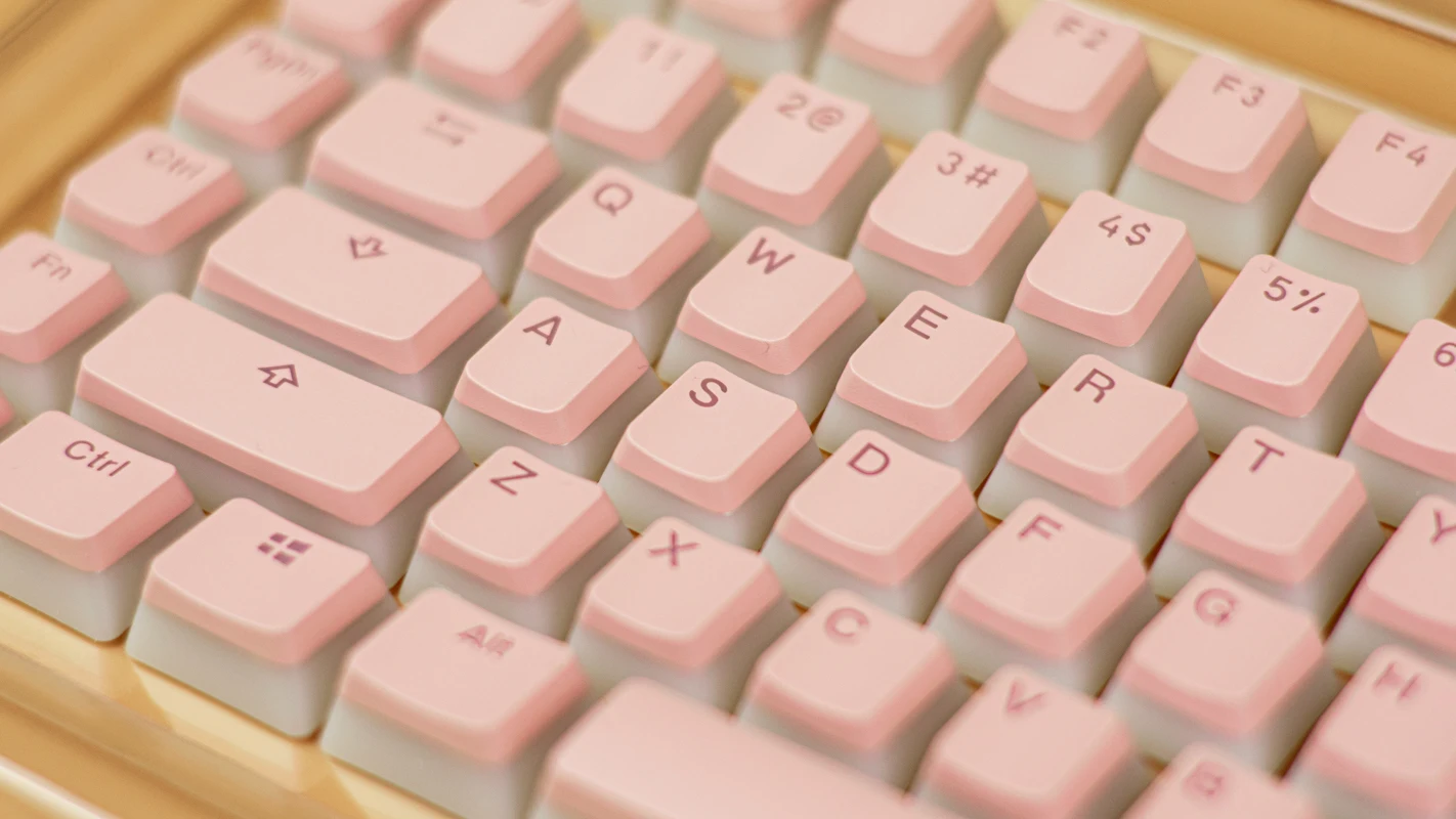 Pink Pudding Keycaps - Stylish & Durable Keycap Designs