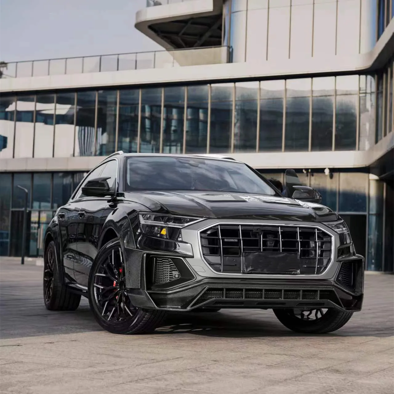 Q8 Wide Body Kit Bumper - Audi Q8 SQ8 Carbon Fiber Body Kit