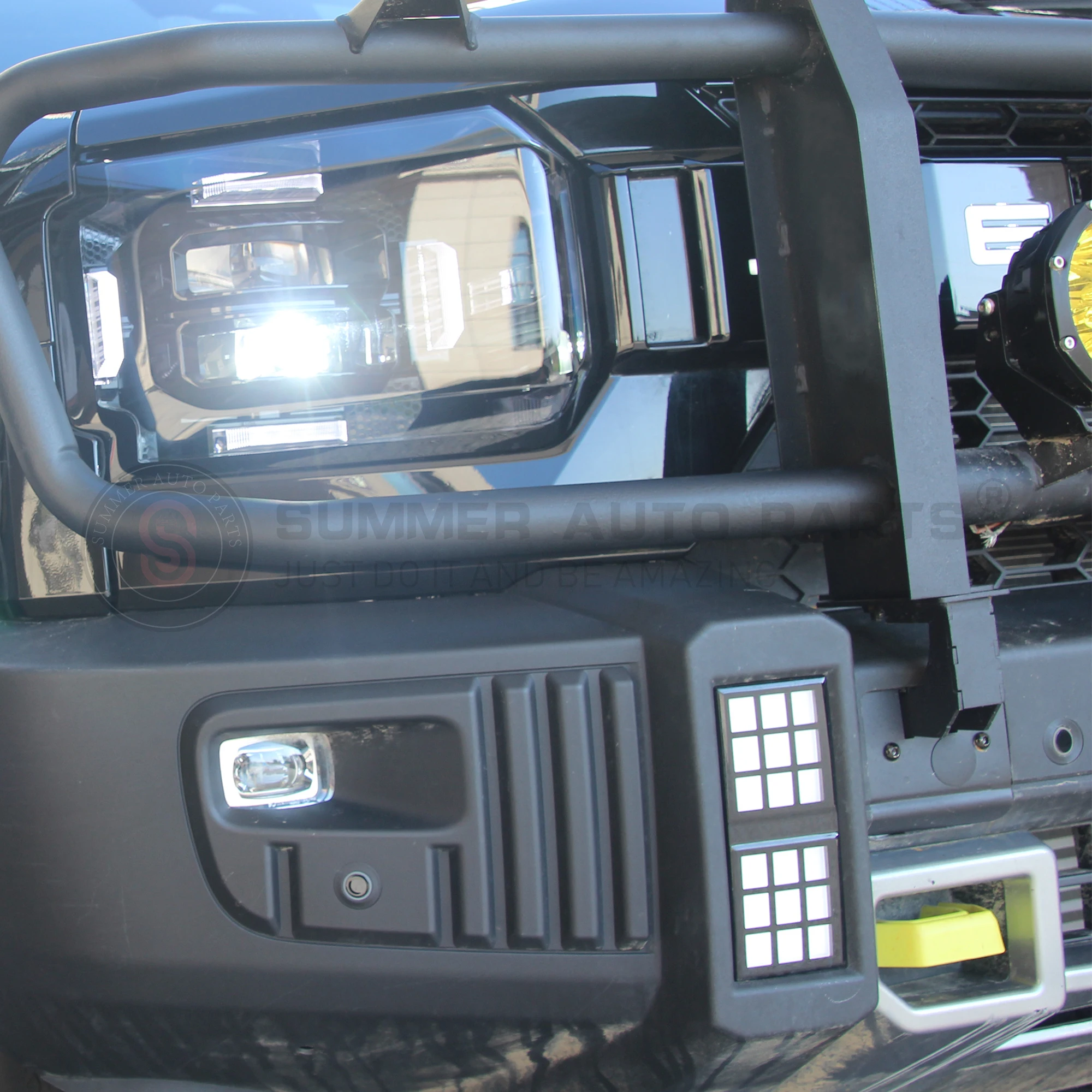 Original Parts Car Front Bumper Spot Light F26-4418020 F26-4418010 ...