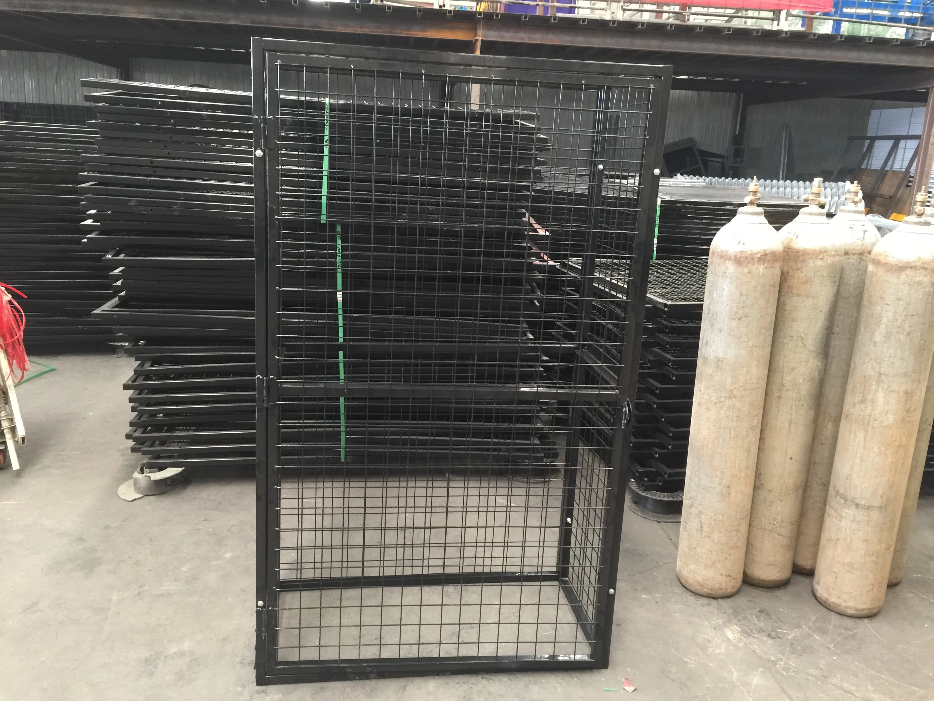 Mesh Gas Cylinder Storage Cages For Sale - Buy Galvanized Gas Cage ...