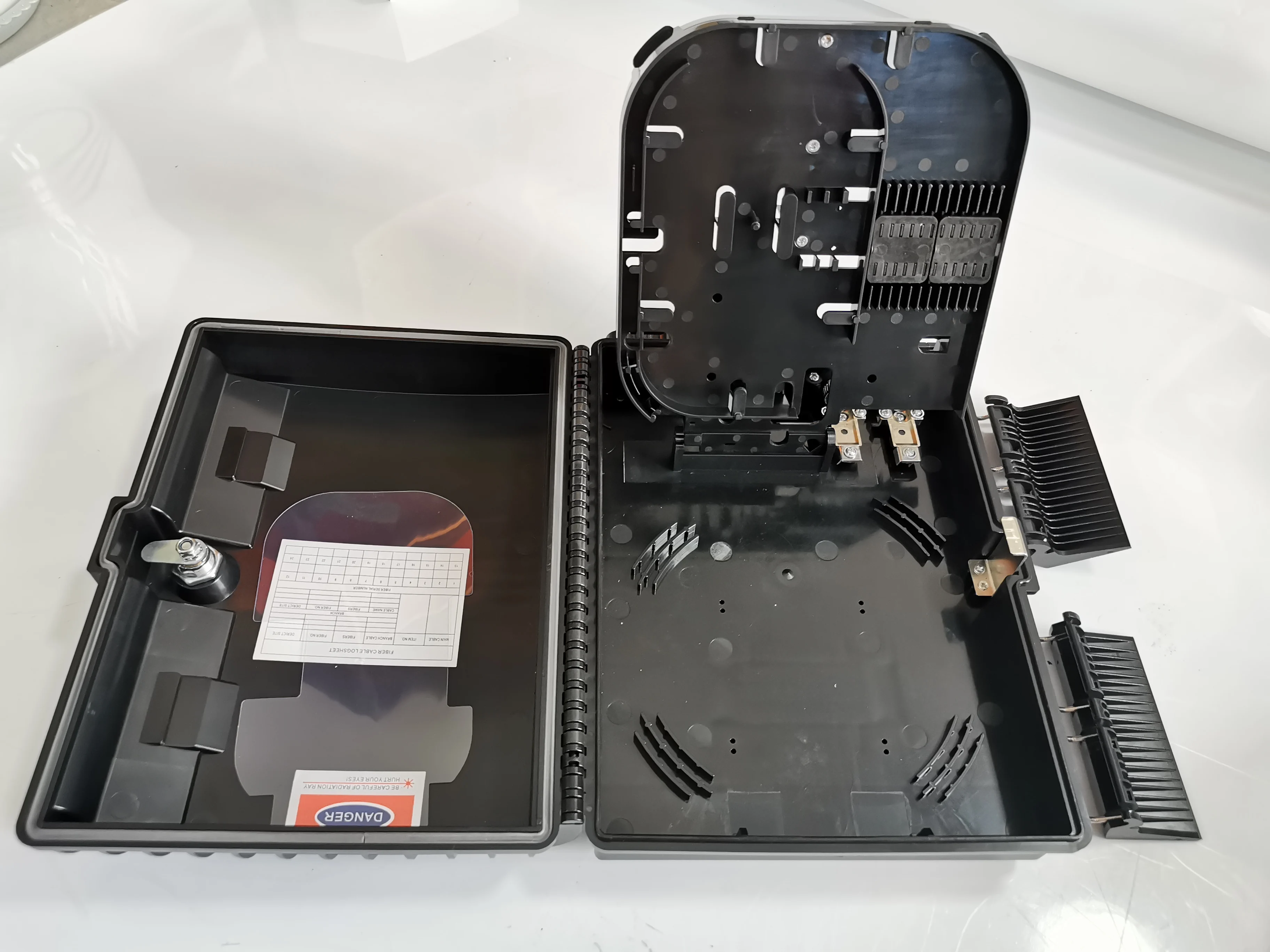 FTTH FTTX FTTB Fiber Termination Boxes 16 Core Fiber Optic Closure Box Sc Outdoor Optical Joint ...