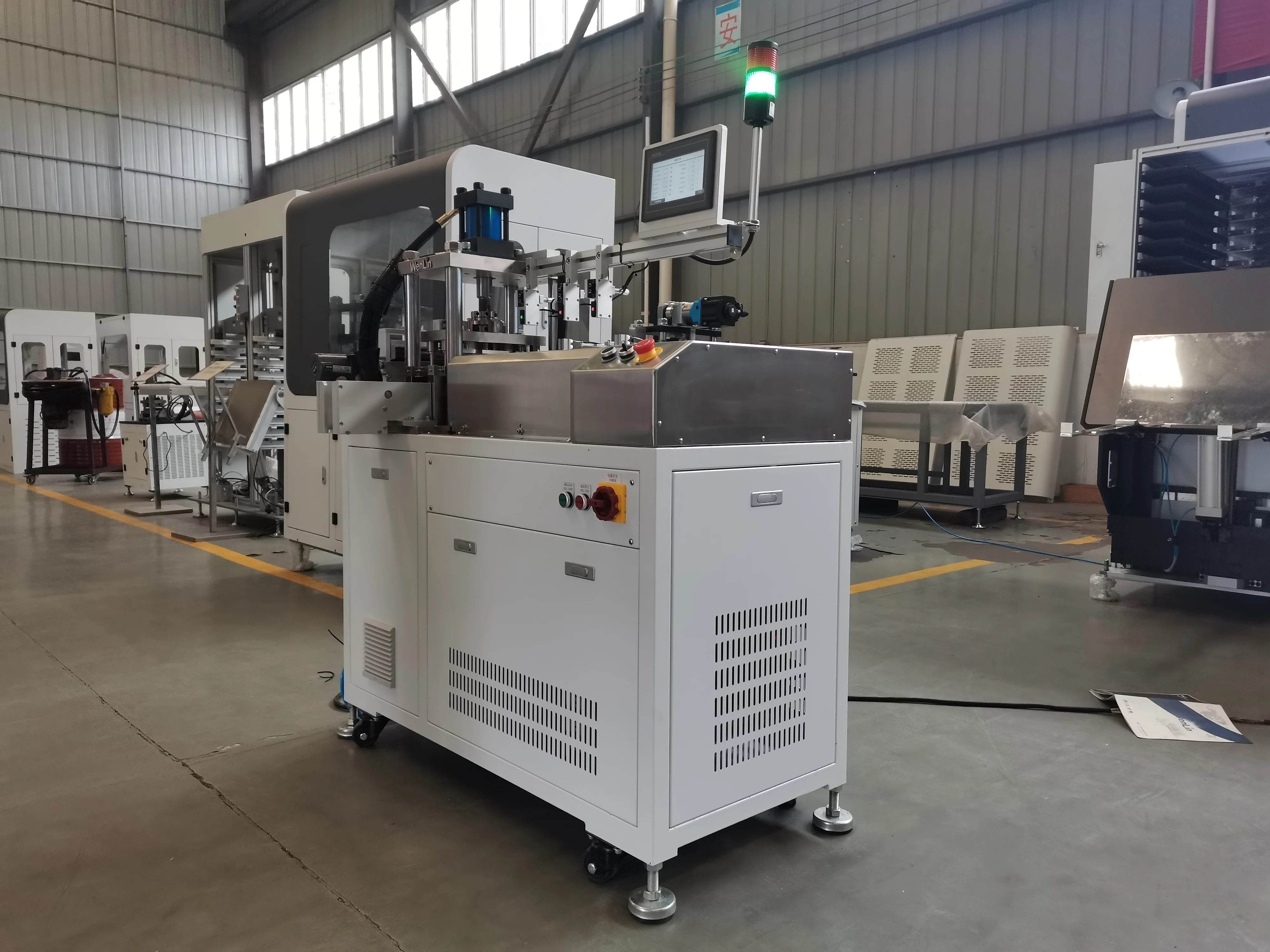 Double Die Pvc Materials Cutting Machine For Smart Card Making / Bank ...