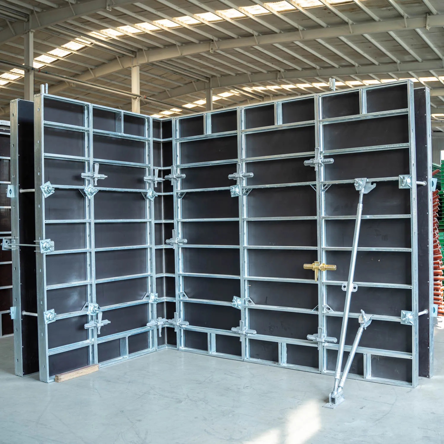 Light Duty Panel Wall Formwork Rasto - Durable & Adjustable