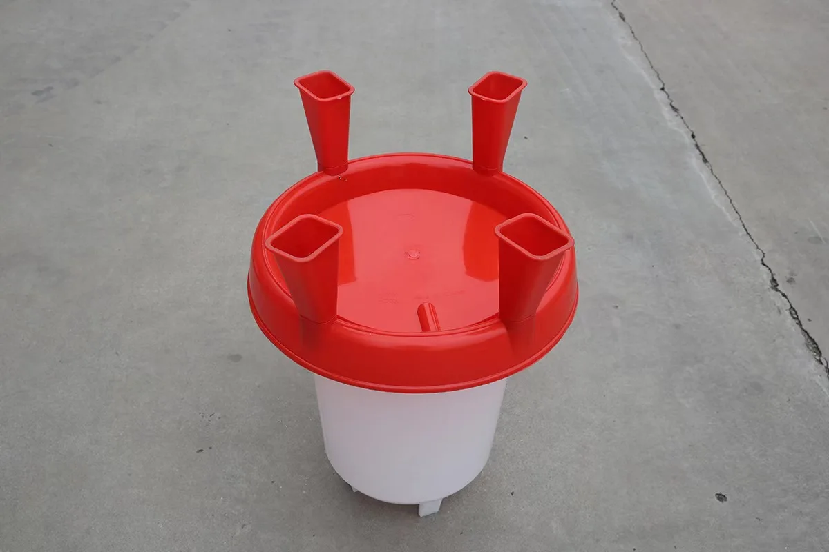 New Type Drinker with Leg Plastic Manual Chicken Drinkers Farm Poultry ...