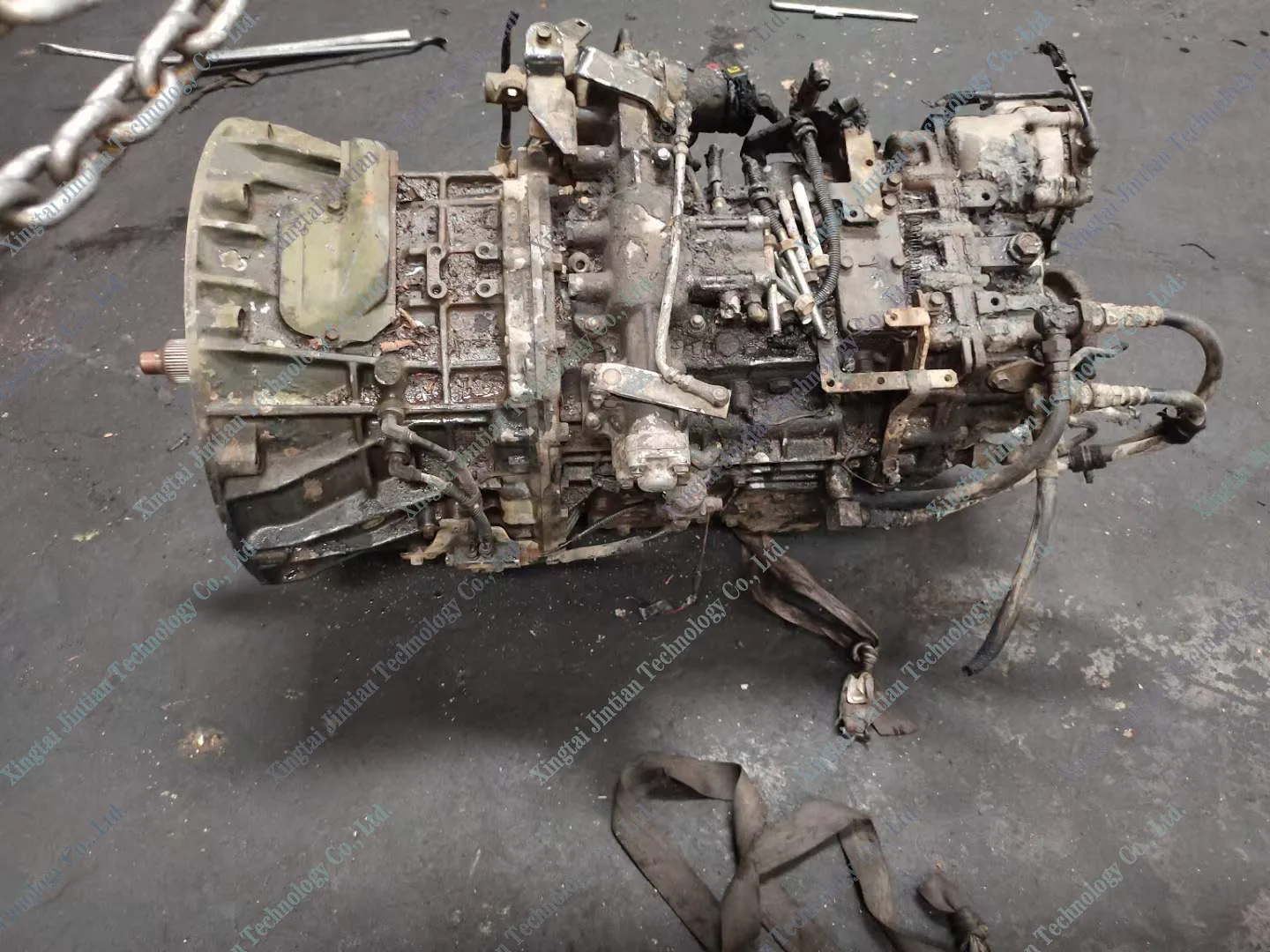 Used Isuzu Truck Transmission Gearbox LP357 JX16P for EXZ
