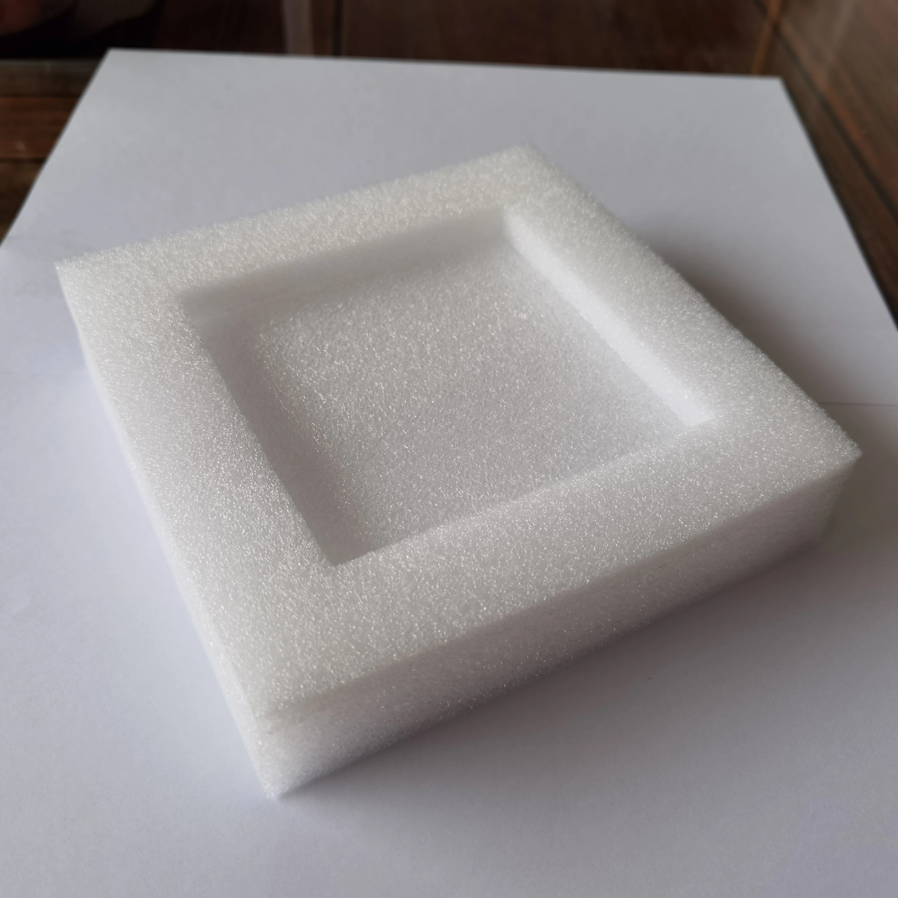 Alibaba.com: Expanding Foam Packing Material, EPE Packing Foam Roll ...