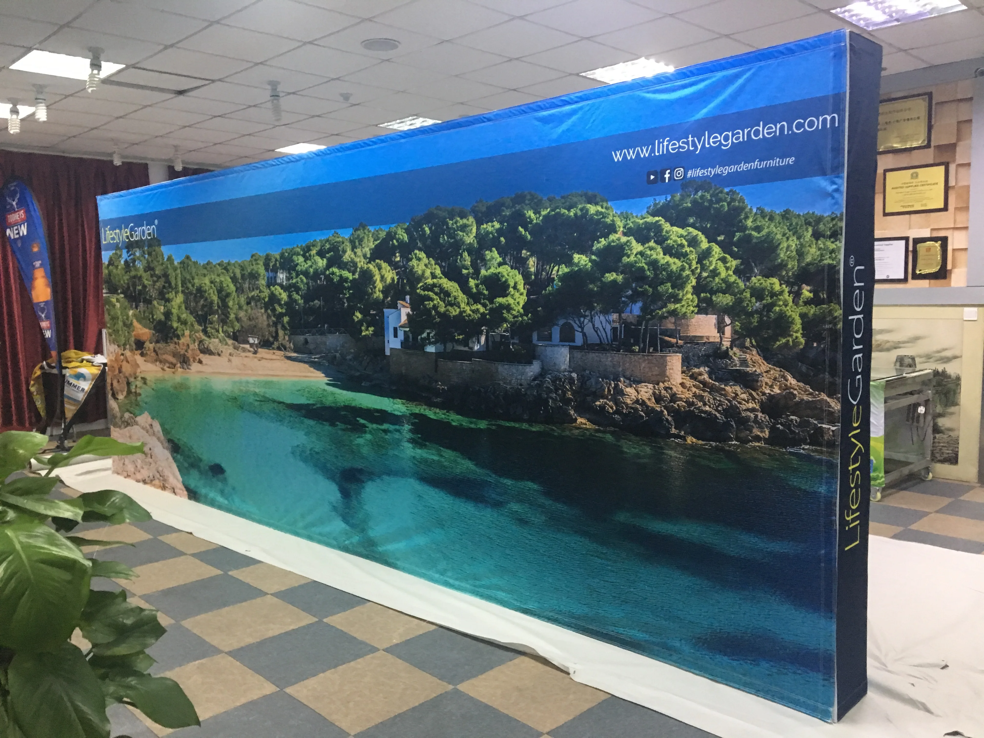 Customized Popup Exhibition Display Stand with Tension Fabric & Carry ...