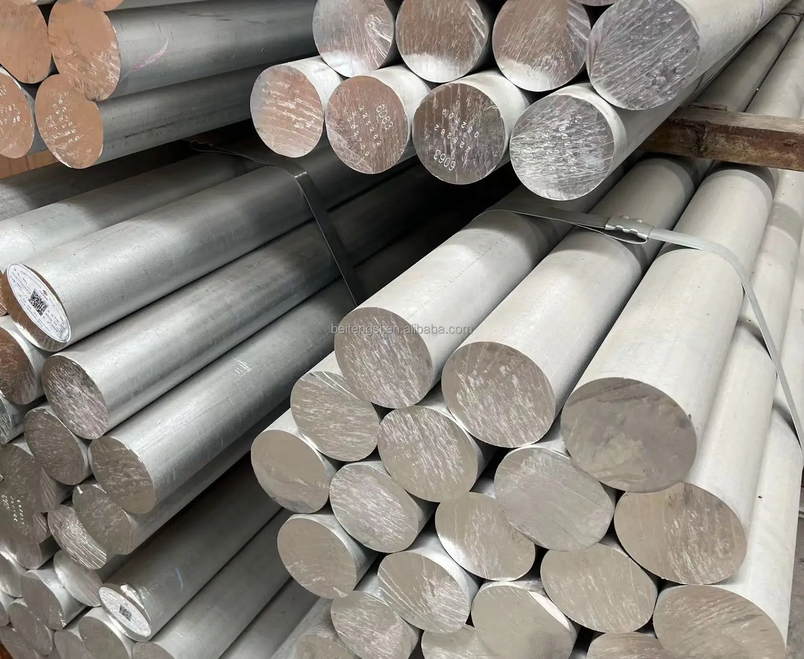 Aluminum Slat Fence Gate Aluminum Louver Gate Sliding Louver Driveway ...