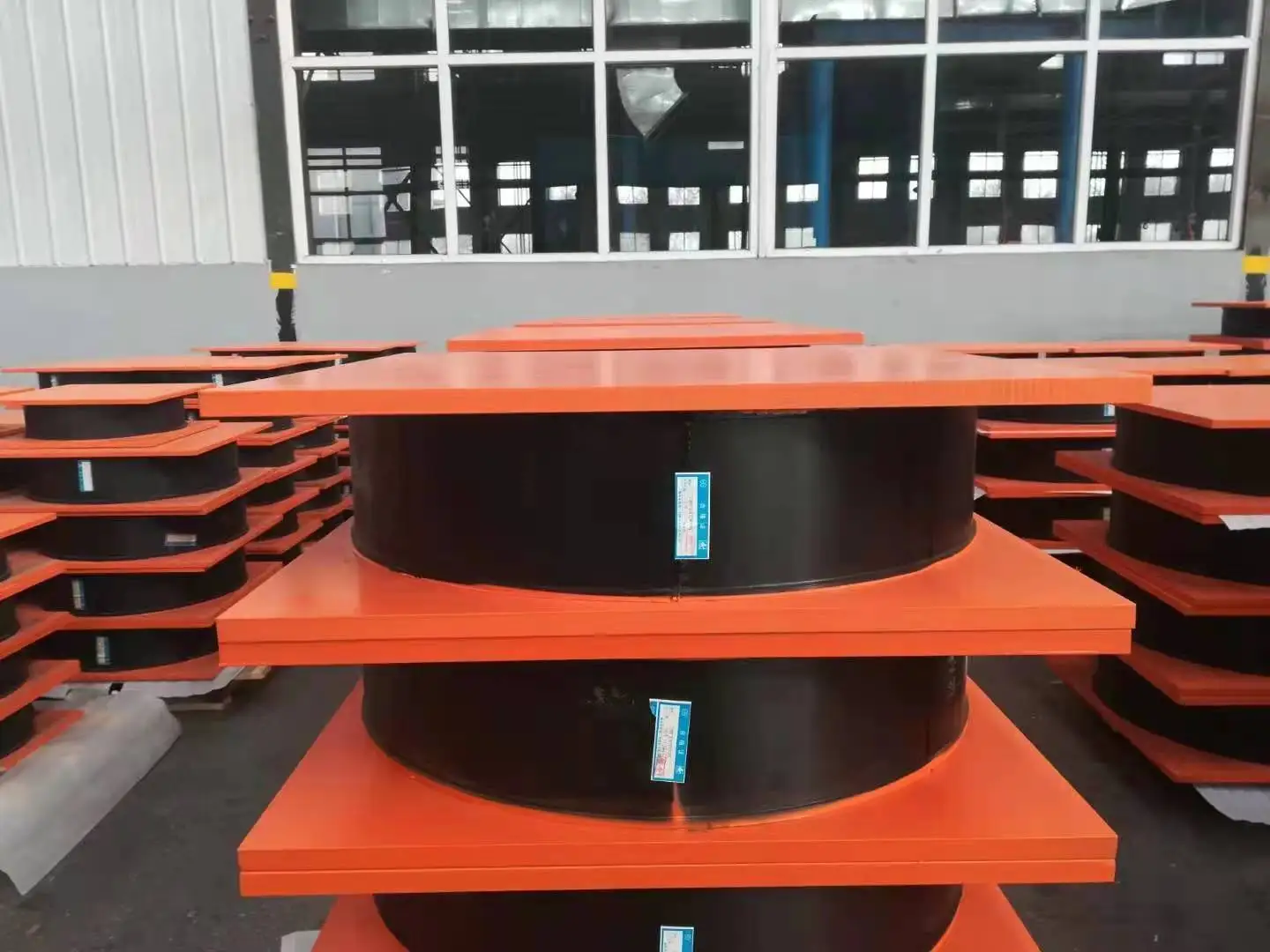 Seismic Isolation LRB Isolation Bridge Bearing - High Quality