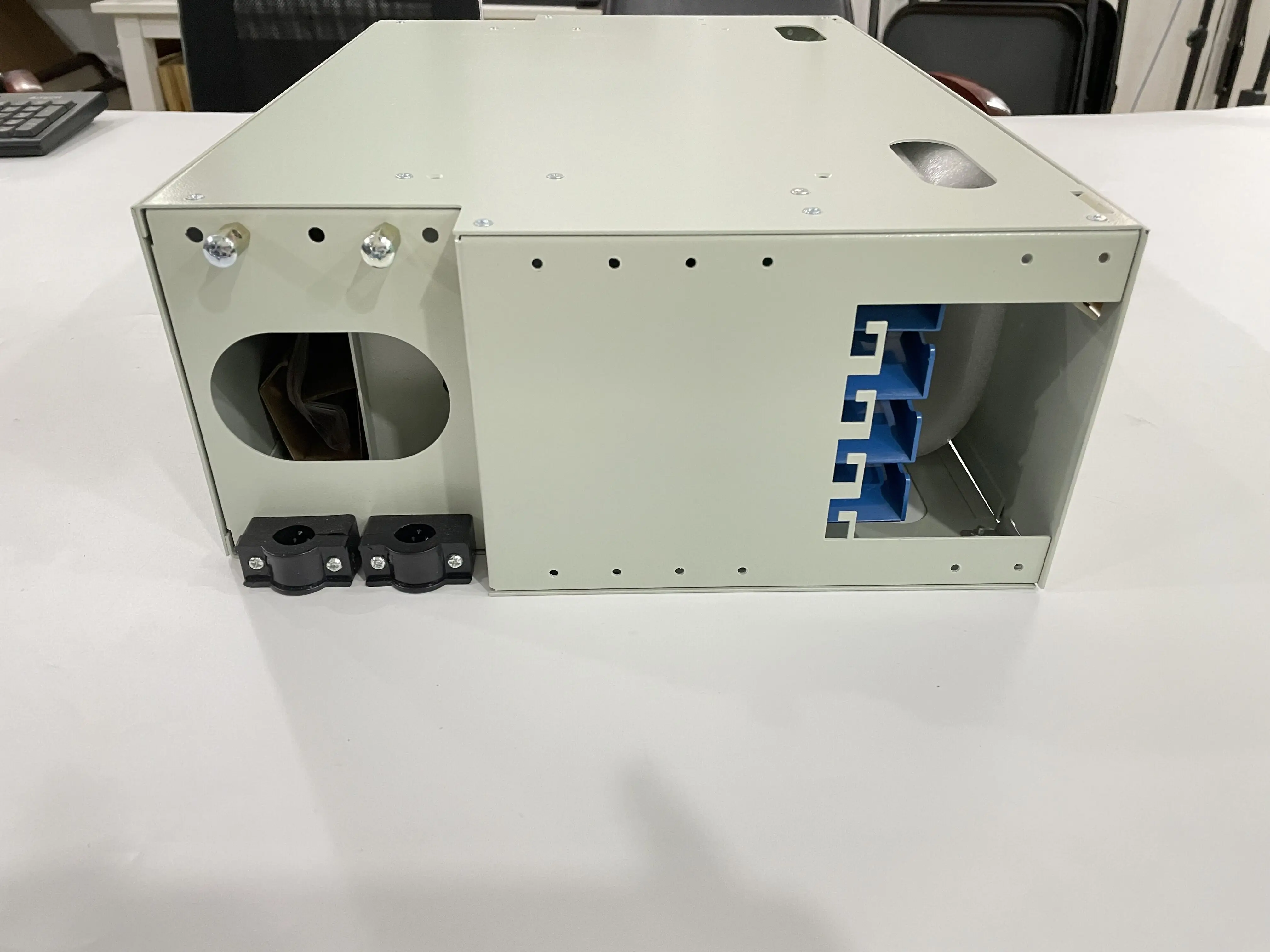 4U Rack Mount 12 24 48 96 144 Core Port ODF with splice tray Optical ...