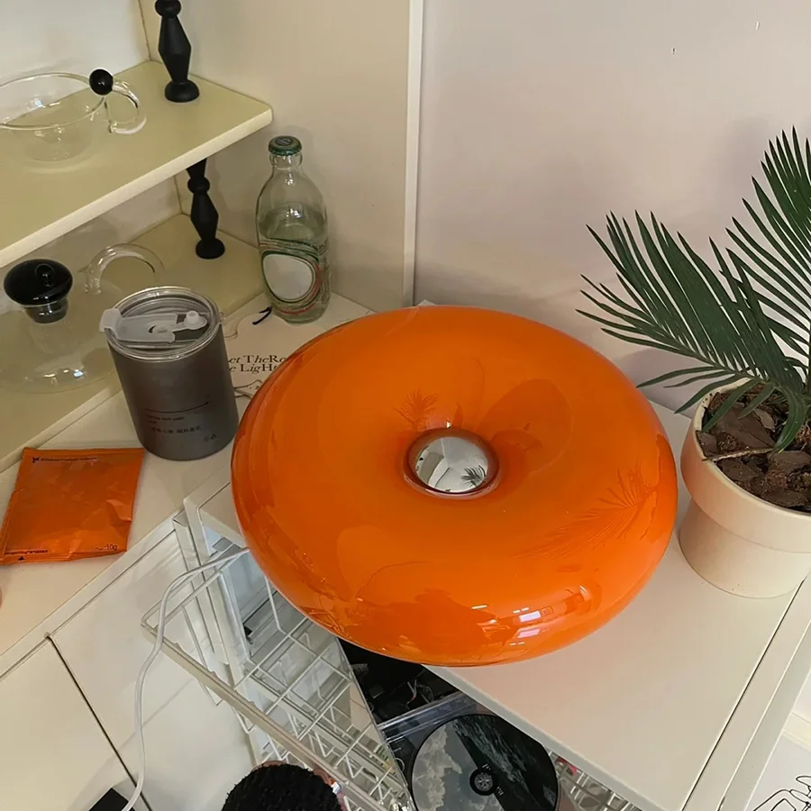 Medieval Ins Style Wangbuli Donut Table Lamp - LED Beauty