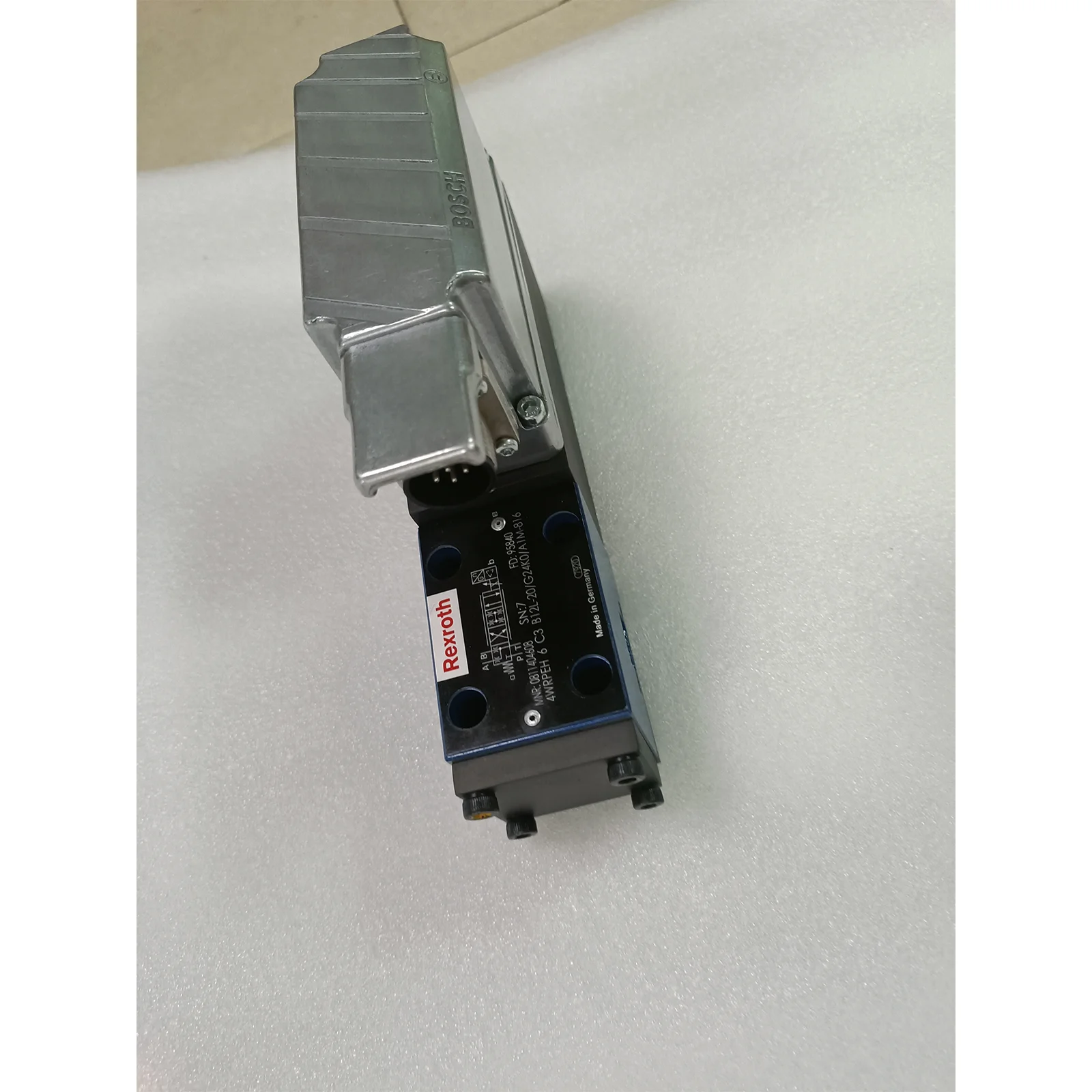 Germany Solenoid Valve 4wrpeh 6 C3 B12l-20/g24k0/a1m-816 Directional ...