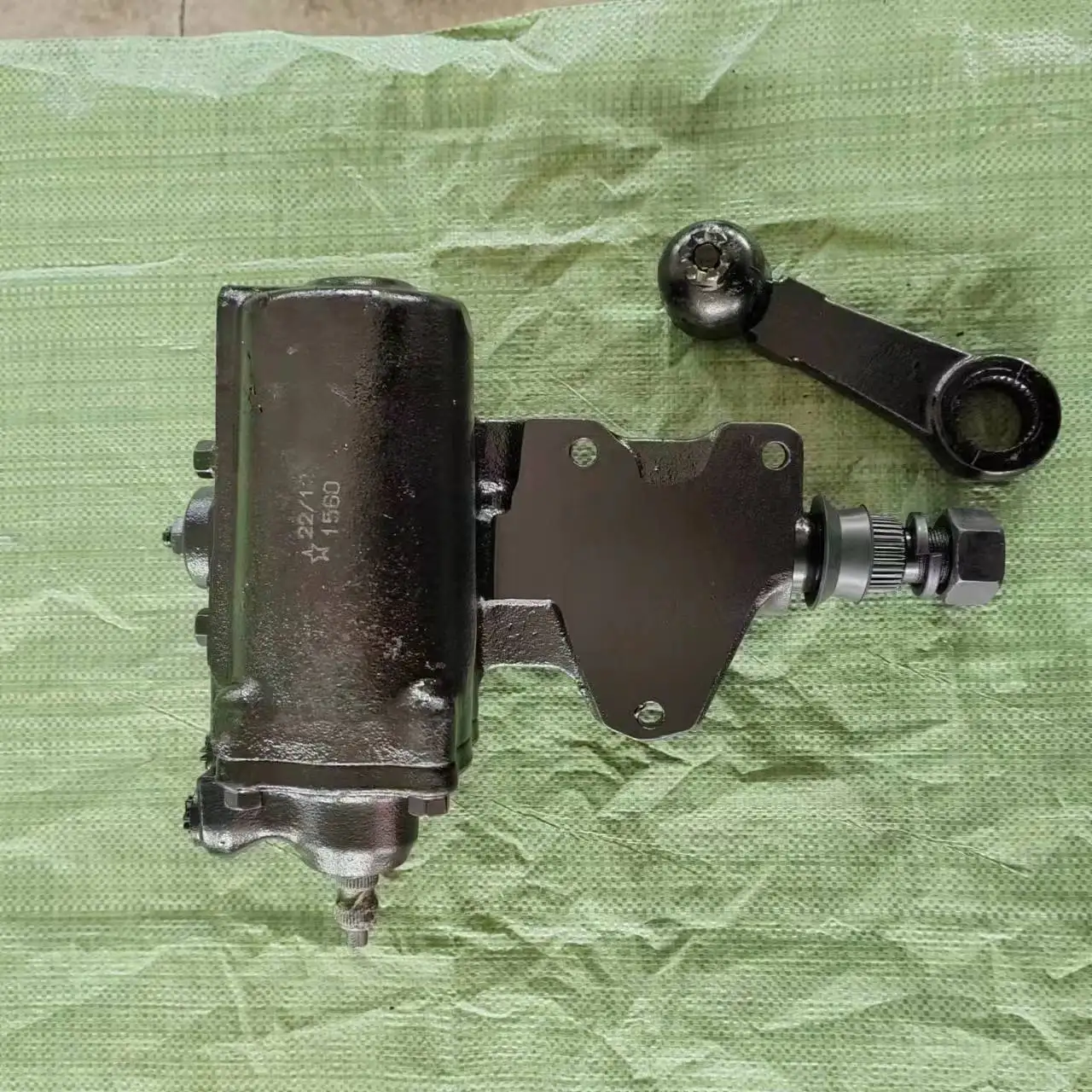 MR319978 MB379315 Power Steering Gearbox Assay Box Gear for Mitsubishi L200