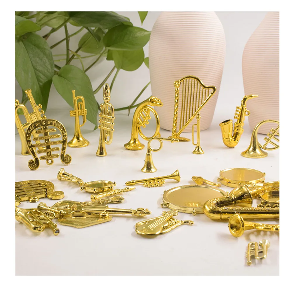 Miniature World - Dollhouse Mini Musical Instruments