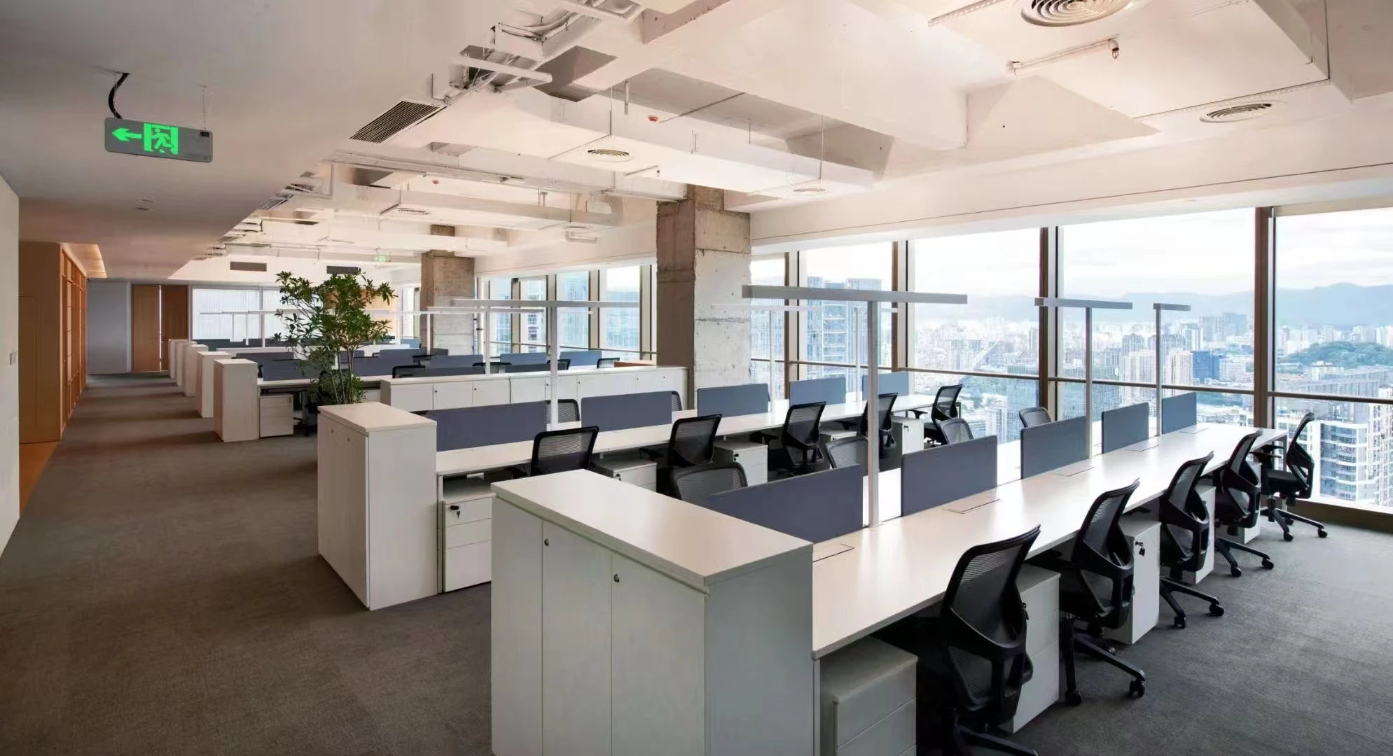 Modern Wooden Modular Office Desk 2 4 6 8 Seater Coworking Workstation ...