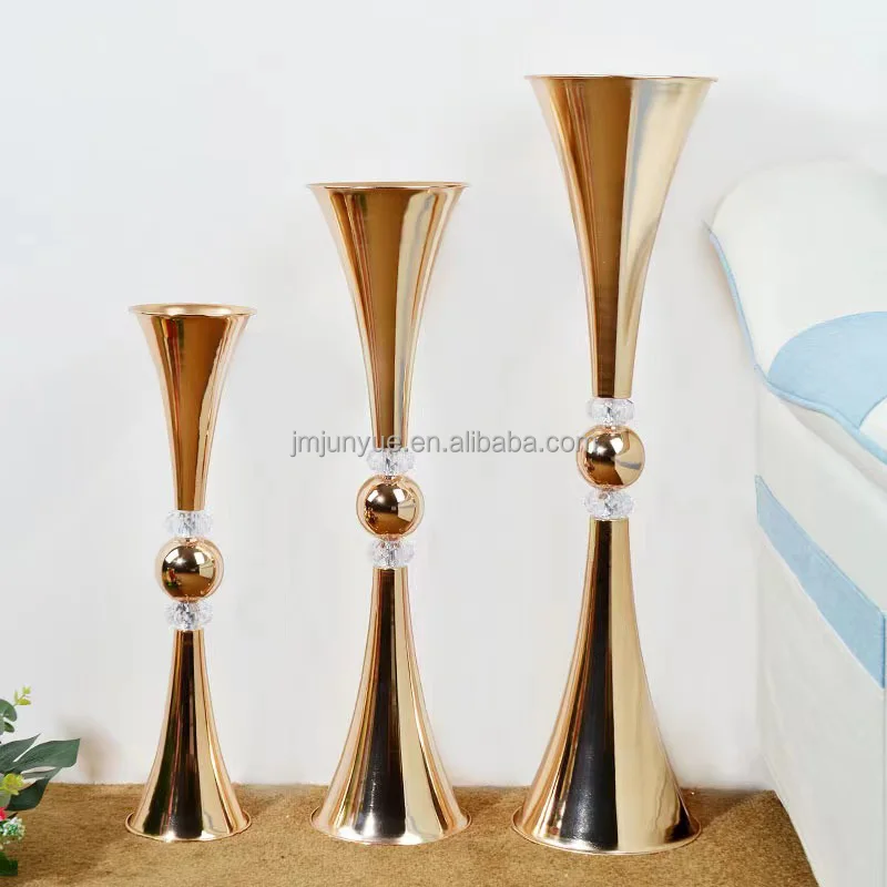 Gold Metal Trumpet Vase Centerpiece for Wedding Table & Decor