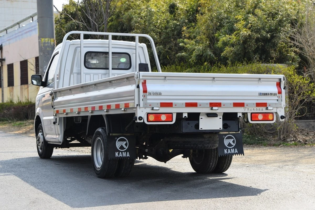 Alibaba.com: Chinese Mini Truck 4*2 Double Cabin Pickup for sale: CE ...