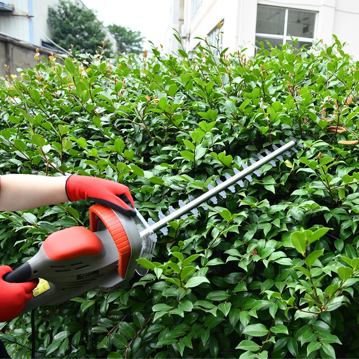 Vertak Powerful 550W Electrical Pruner Grass Hedge Cutter Trimmer Shrub ...