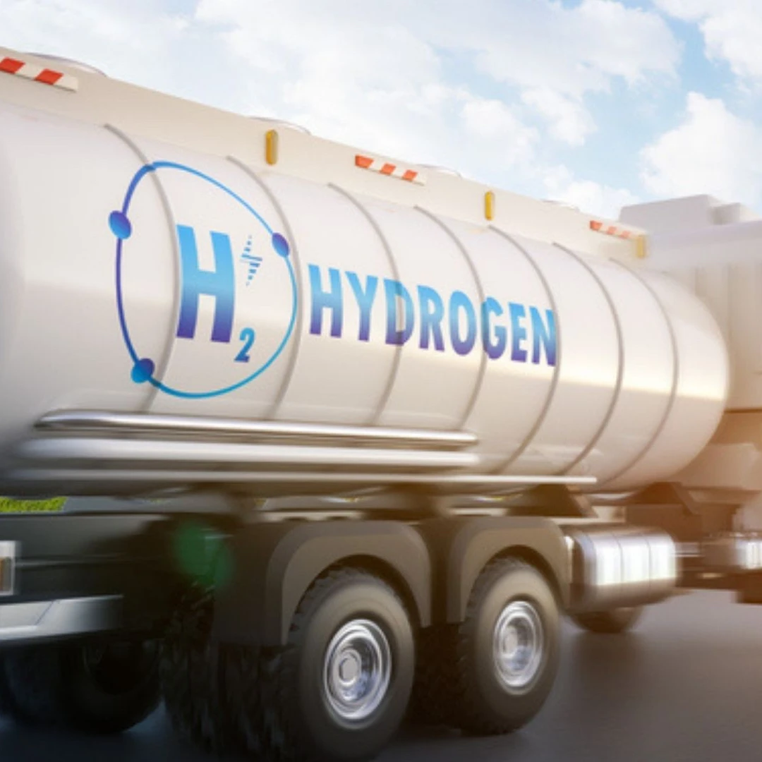 Liquid Hydrogen Ship Tank - Efficient Large Volume Transport
