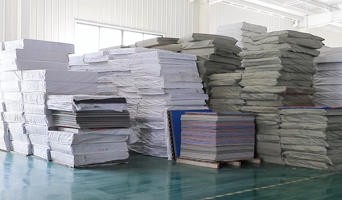 XPE Foam Tatami Puzzle Mats - WKF Approved Taekwondo Floors