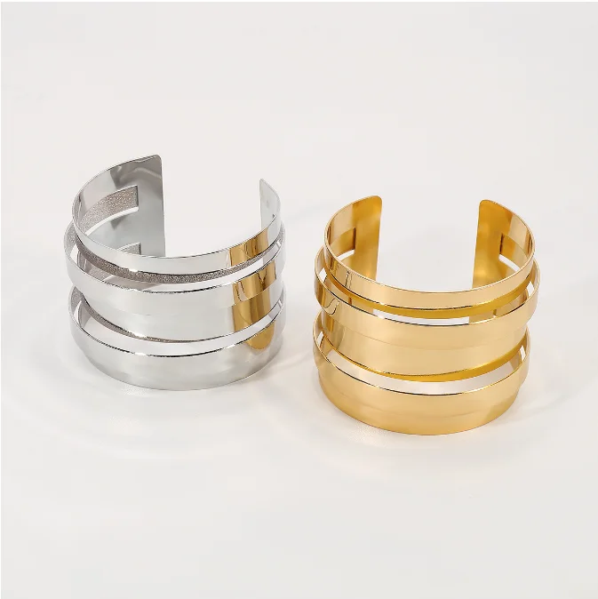 Upper Arm Gold Arm Cuff - Exaggerated Smooth Heavy Metal Bangle
