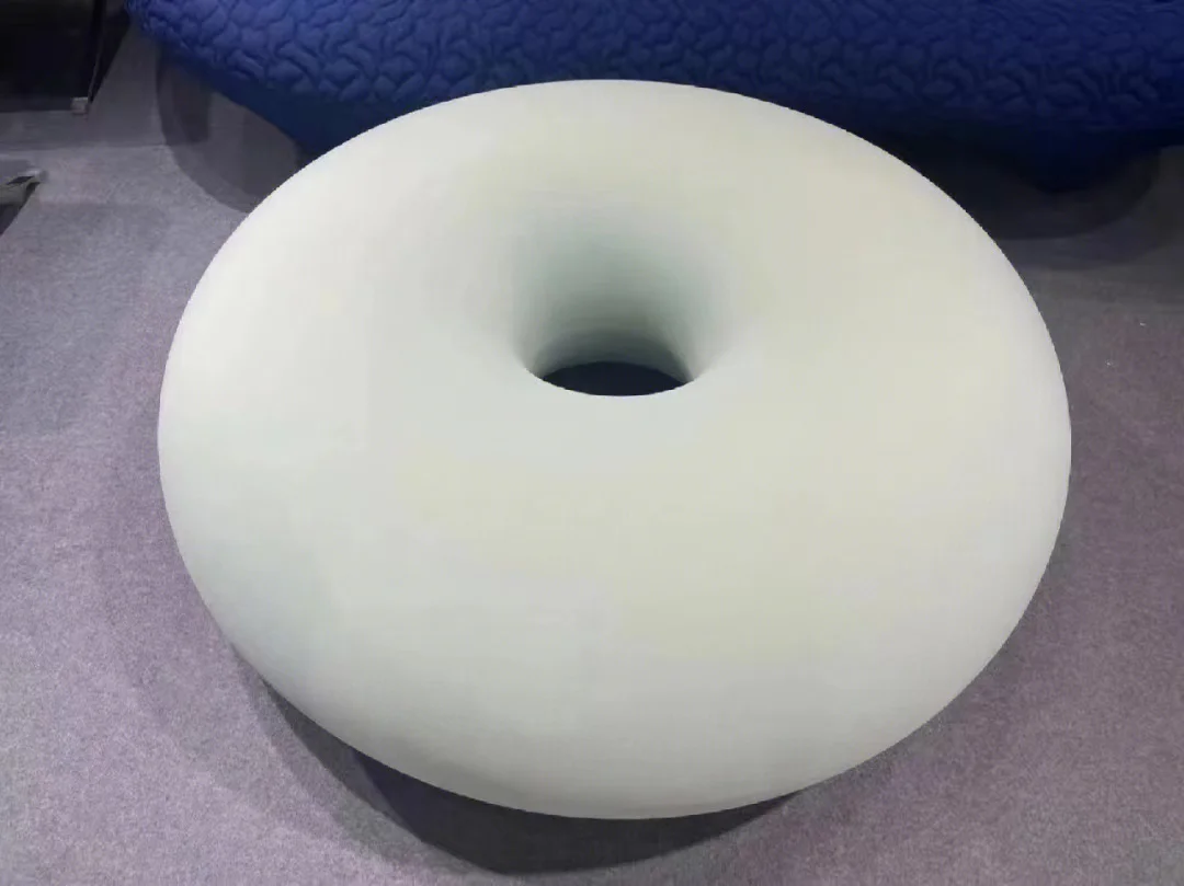Modern Donut-Shaped Living Room Sofa | Tufted Sponge Lazy Floor Pouf ...
