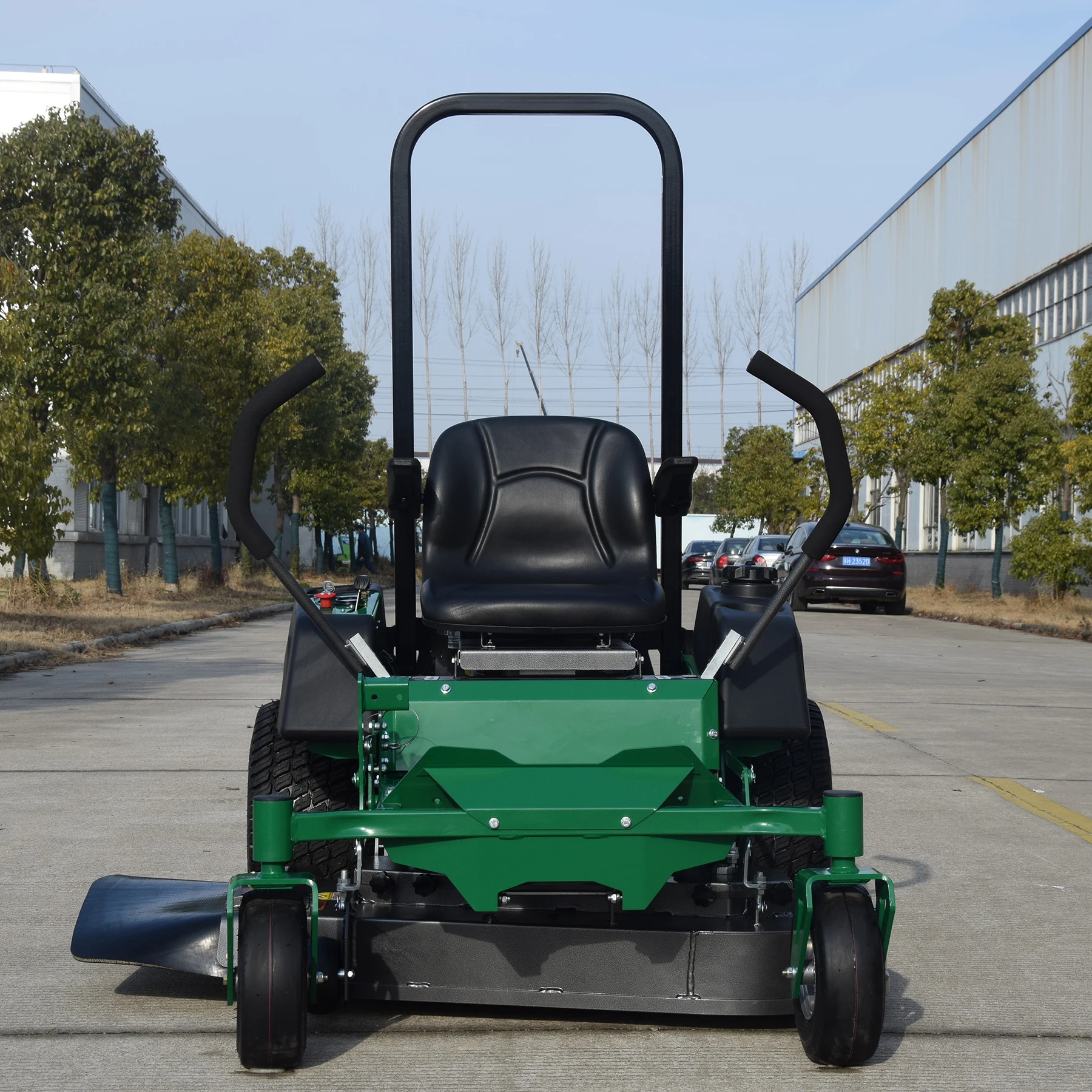 25HP Agricultural Riding Mower - Zero Turn & Stamped Steel Deck