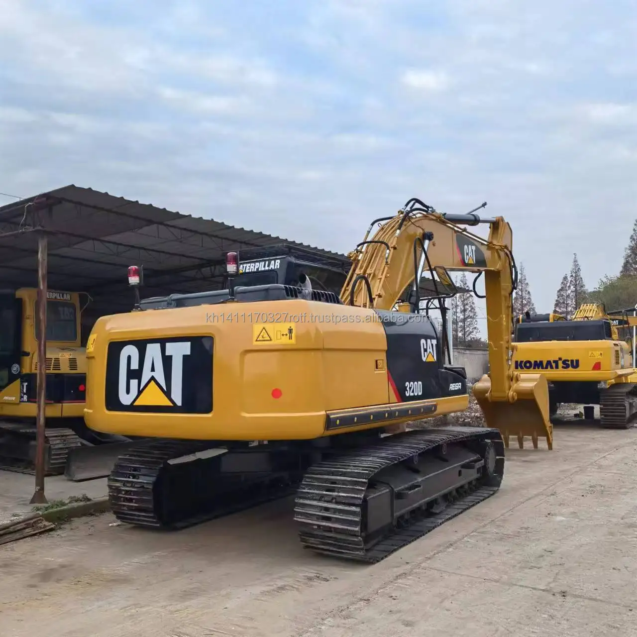 Original Japan Used Cat 320d Crawler Excavator Used Cat 320d 320d2 ...