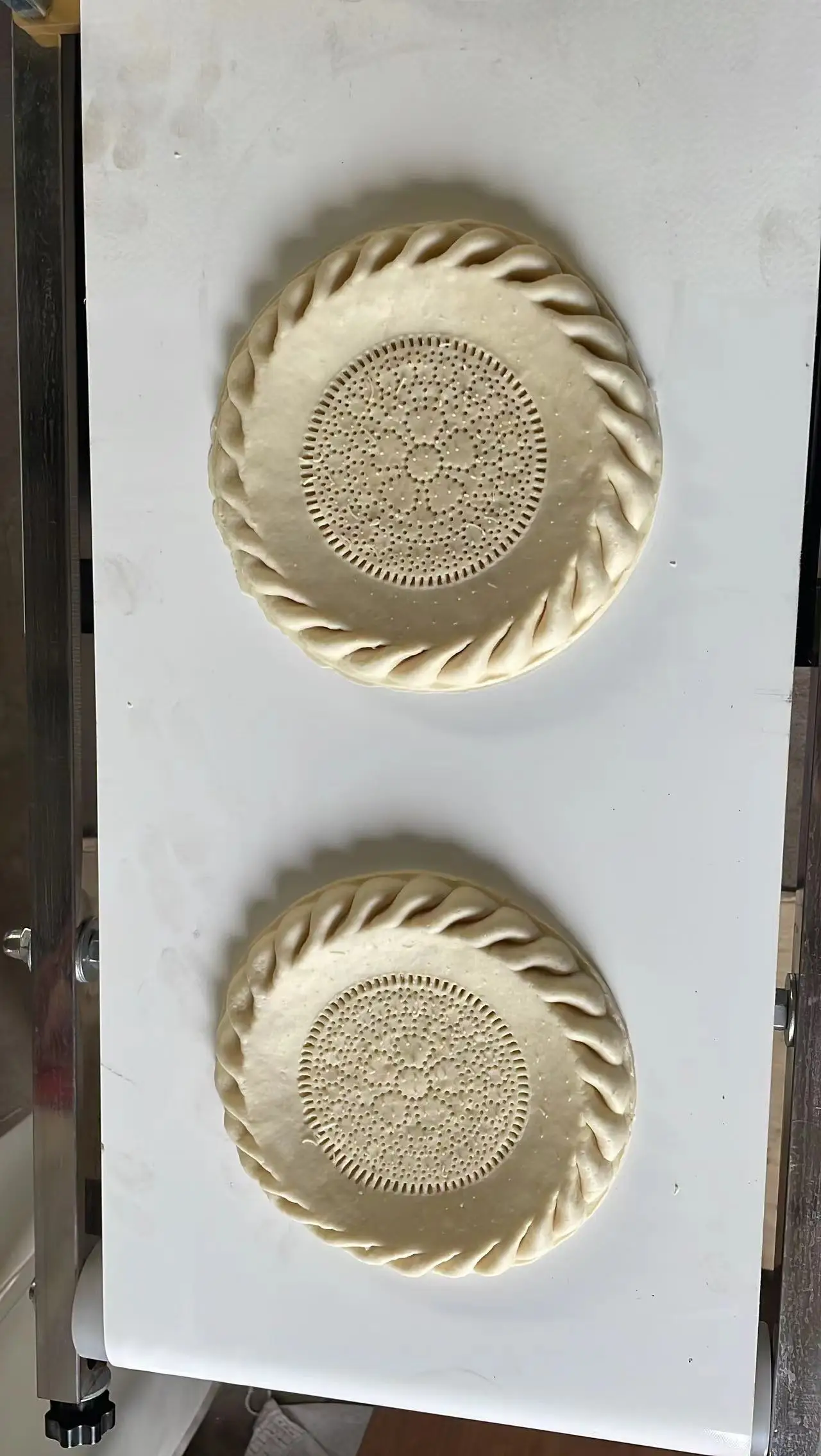 Customizable Size roti Canai Making Machine fast Chapati Machine ...