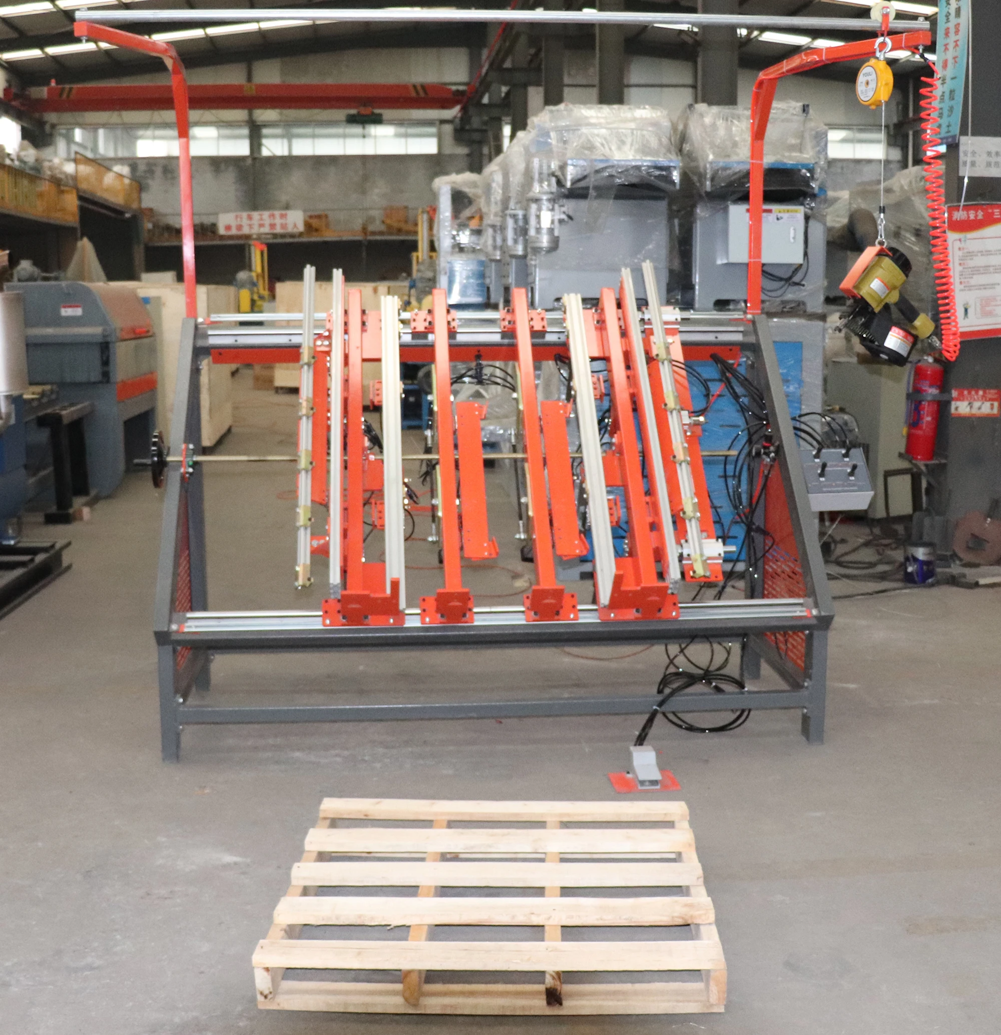 Sawmill World High Productivity Wood Pallet Nailing Machine OEM