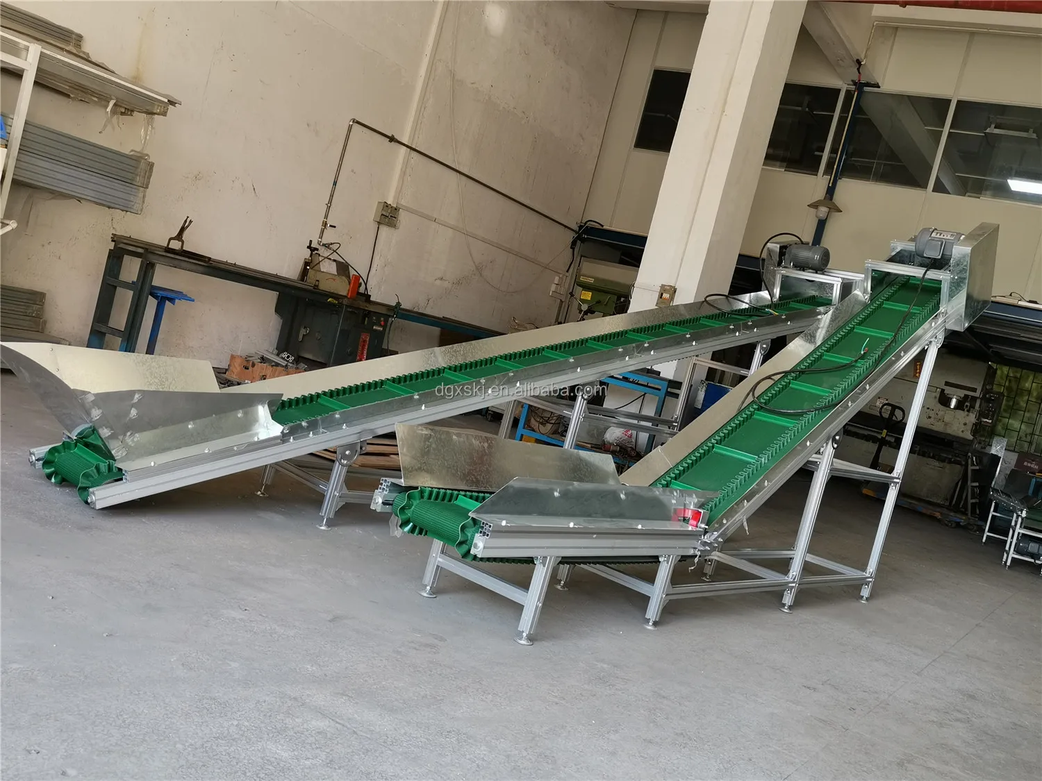 Climbing Inclined Conveyor Belt Assembly Line for Grain
