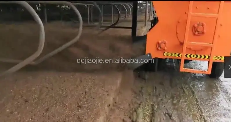 Manure Sand Cow Bedding Spreader - High Efficiency & Durability
