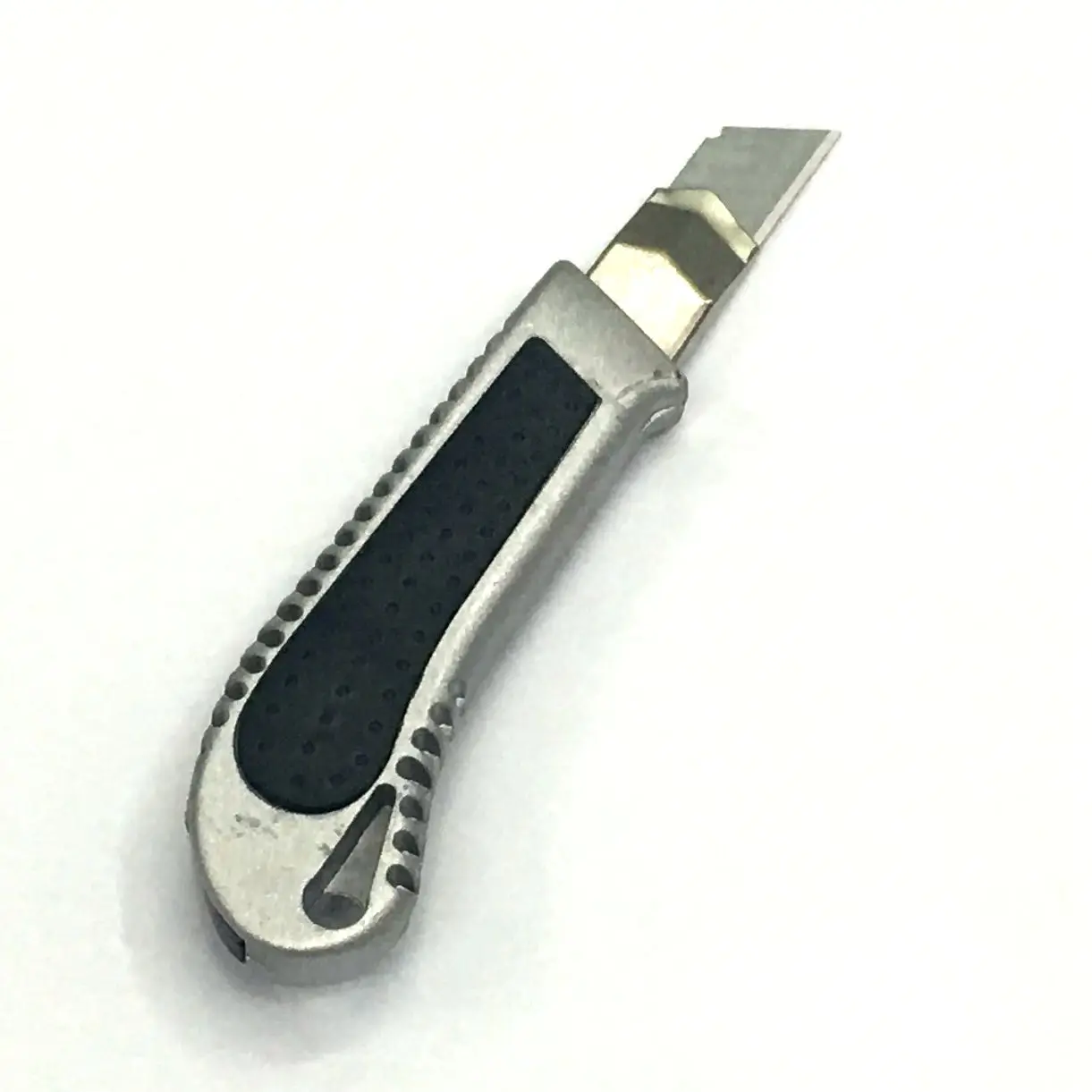 Wholesale Best Heavy Duty Rubber Handle 18mm Utility Knife Snap Off ...