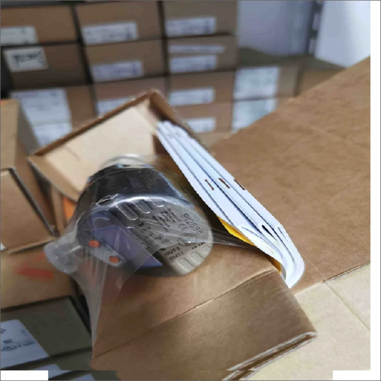 IFMs Flush Pressure Sensor with Display PI2714 PI2795 PI2799 PI2798 ...