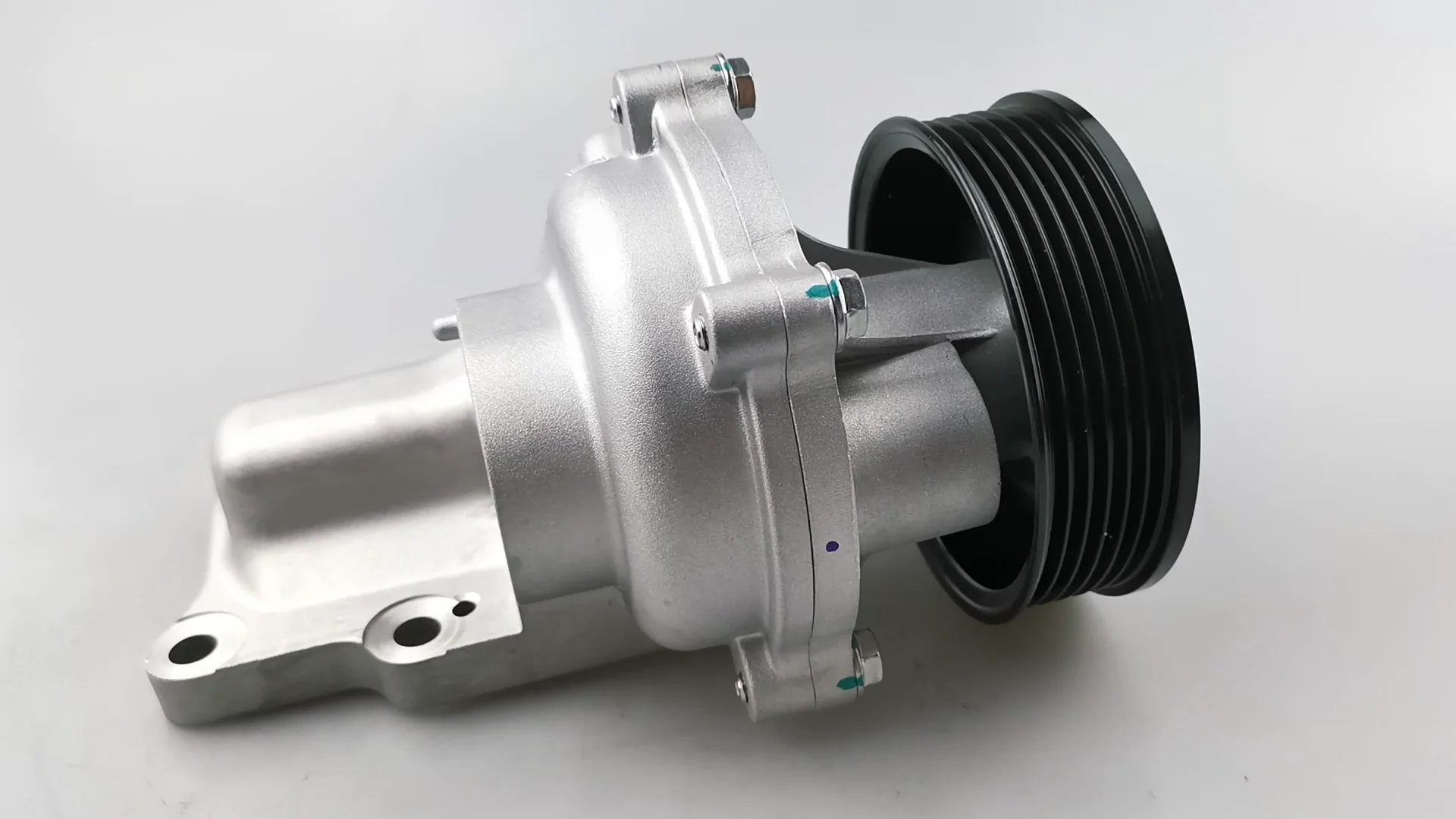 Saic Maxus G10 T60 V90 V80ดีเซล2.0t ชุดปั๊มน้ำ C00168789 C00072894 ...