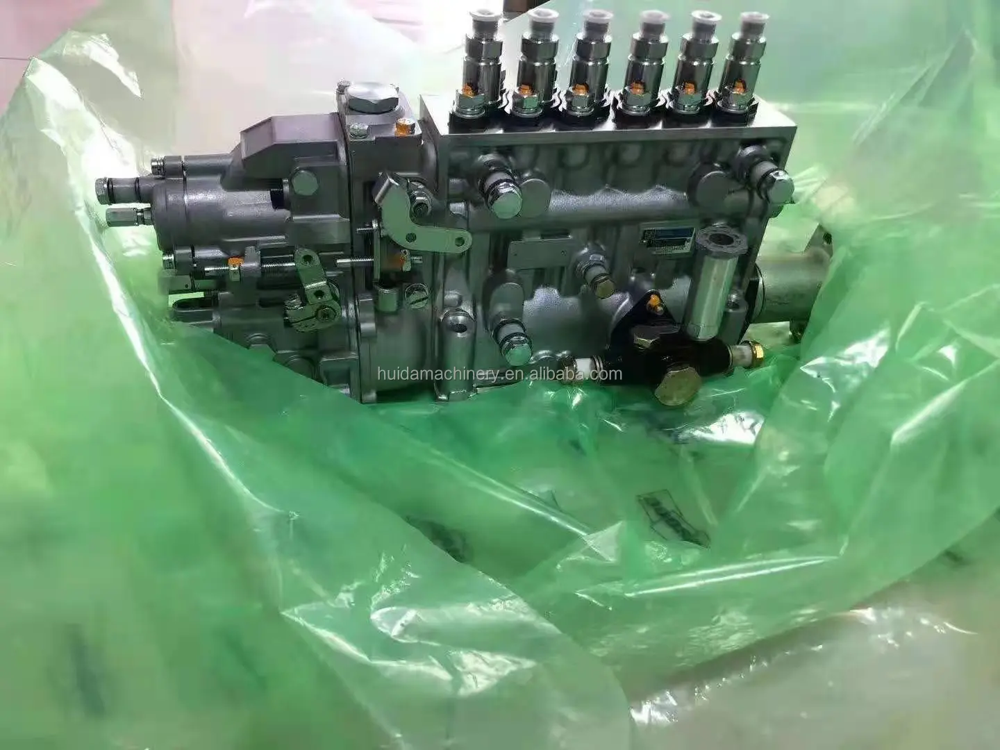 Huida D155 Bulldozer 6D140 Injection Pump 6211-72-1121