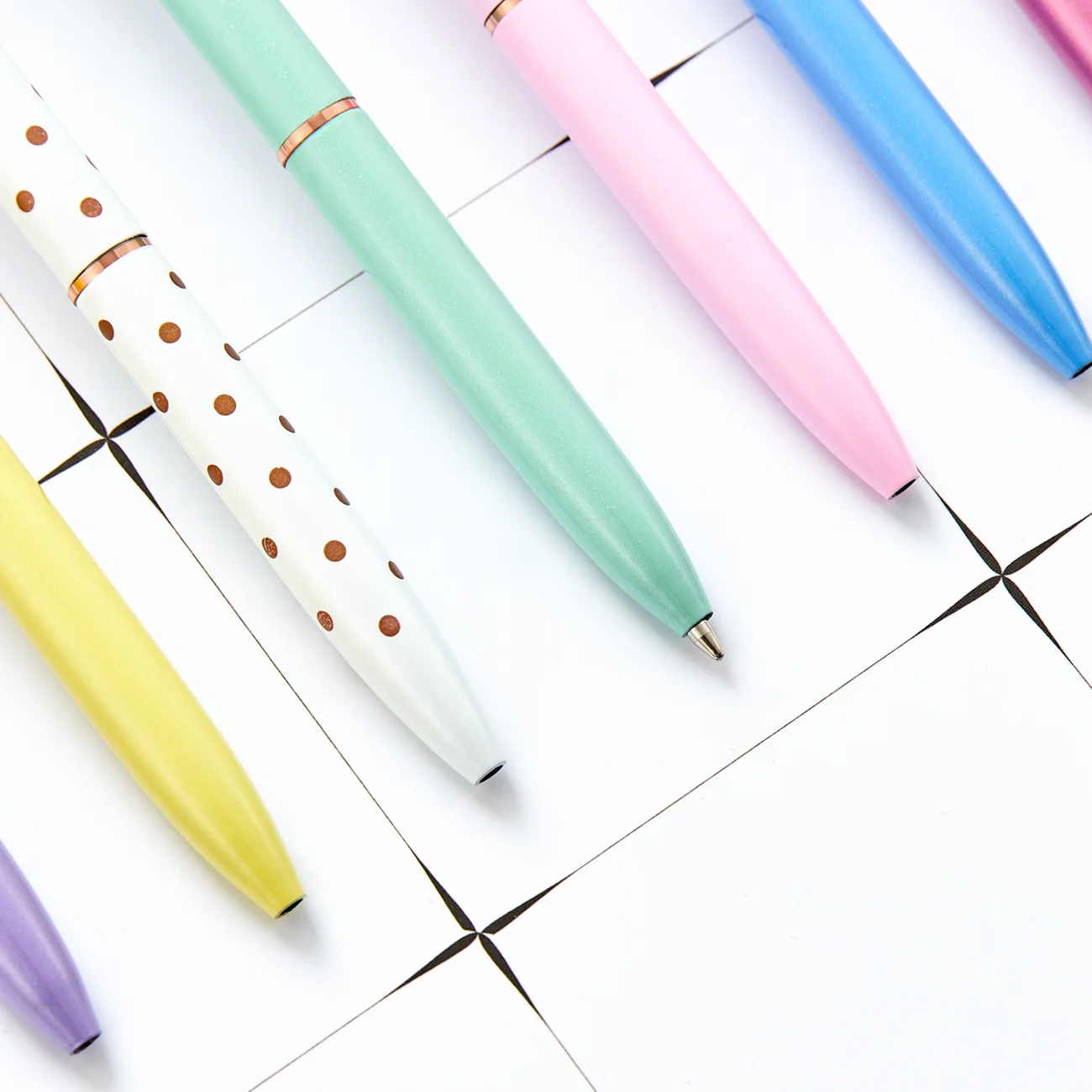 Valentine's Day Heart Gel Pens 1.0 mm Black Ink Cute Metal Ballpoint ...