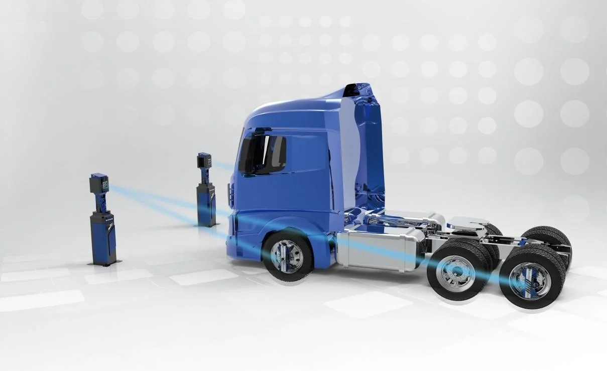 Truck Wheel Alignment Machine - High Precision & Balancing