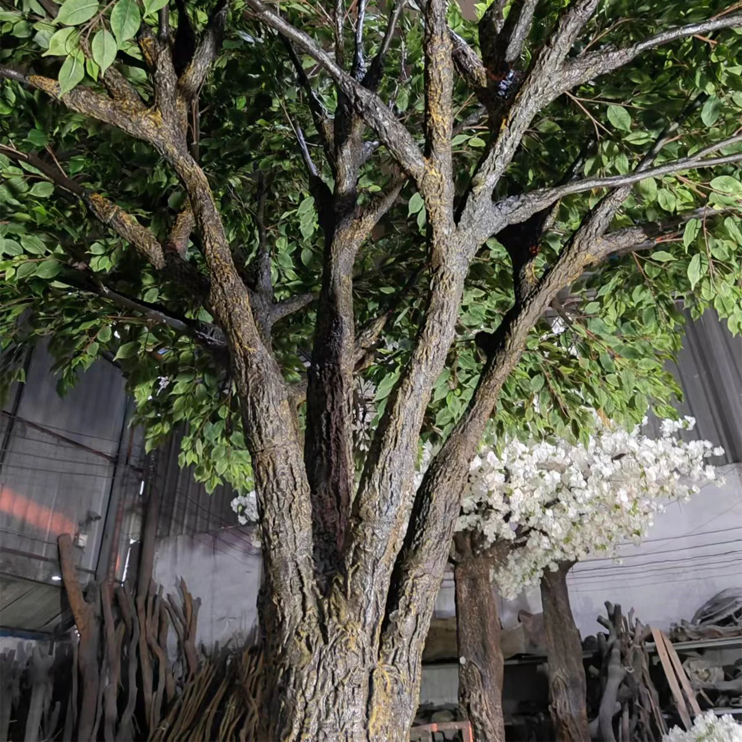 Large Artificial Oak Tree - Stylish Outdoor Decor